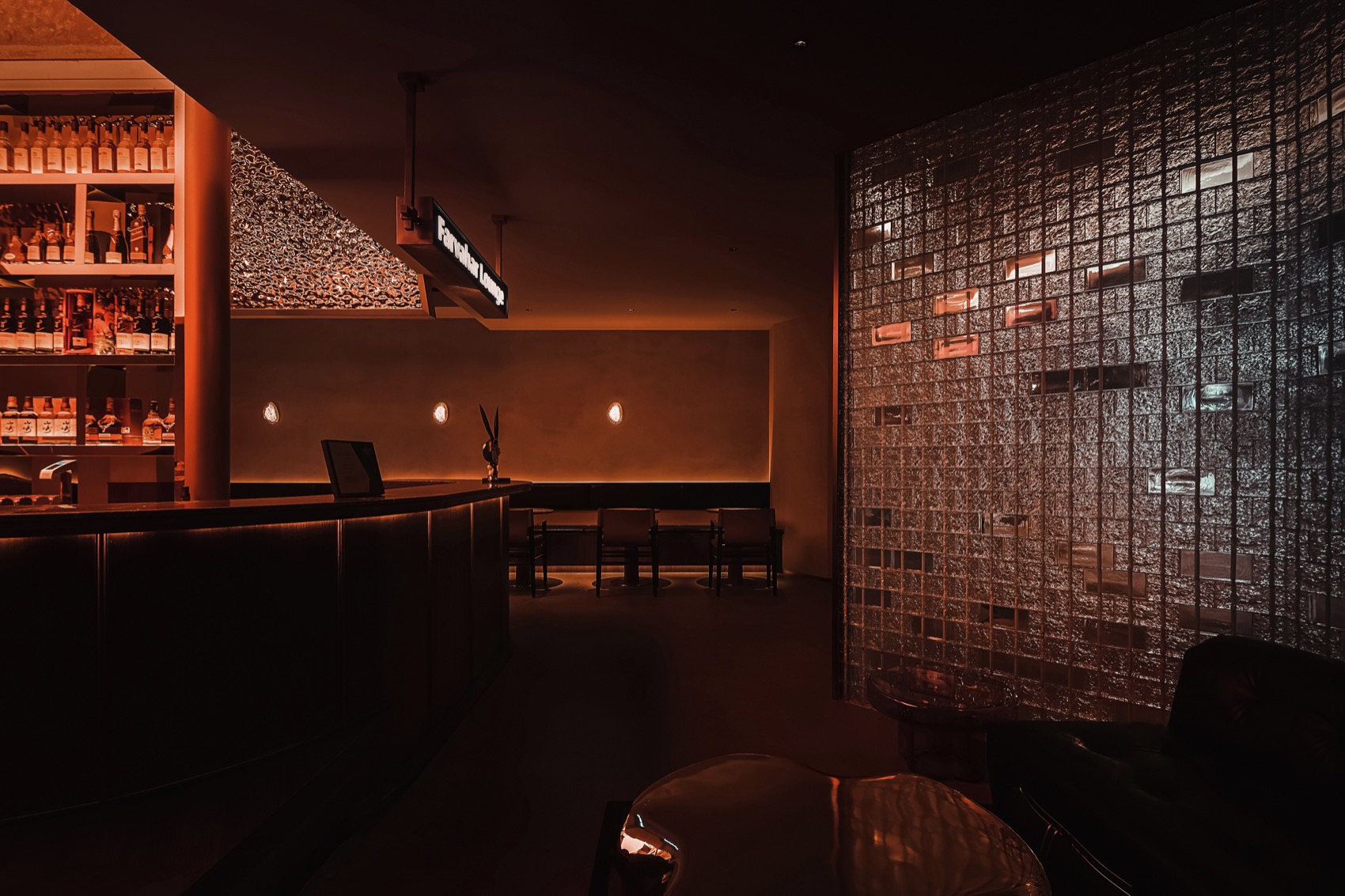 Farvahar Lounge by Yue-Design Space Design Studio - 谷德设计网