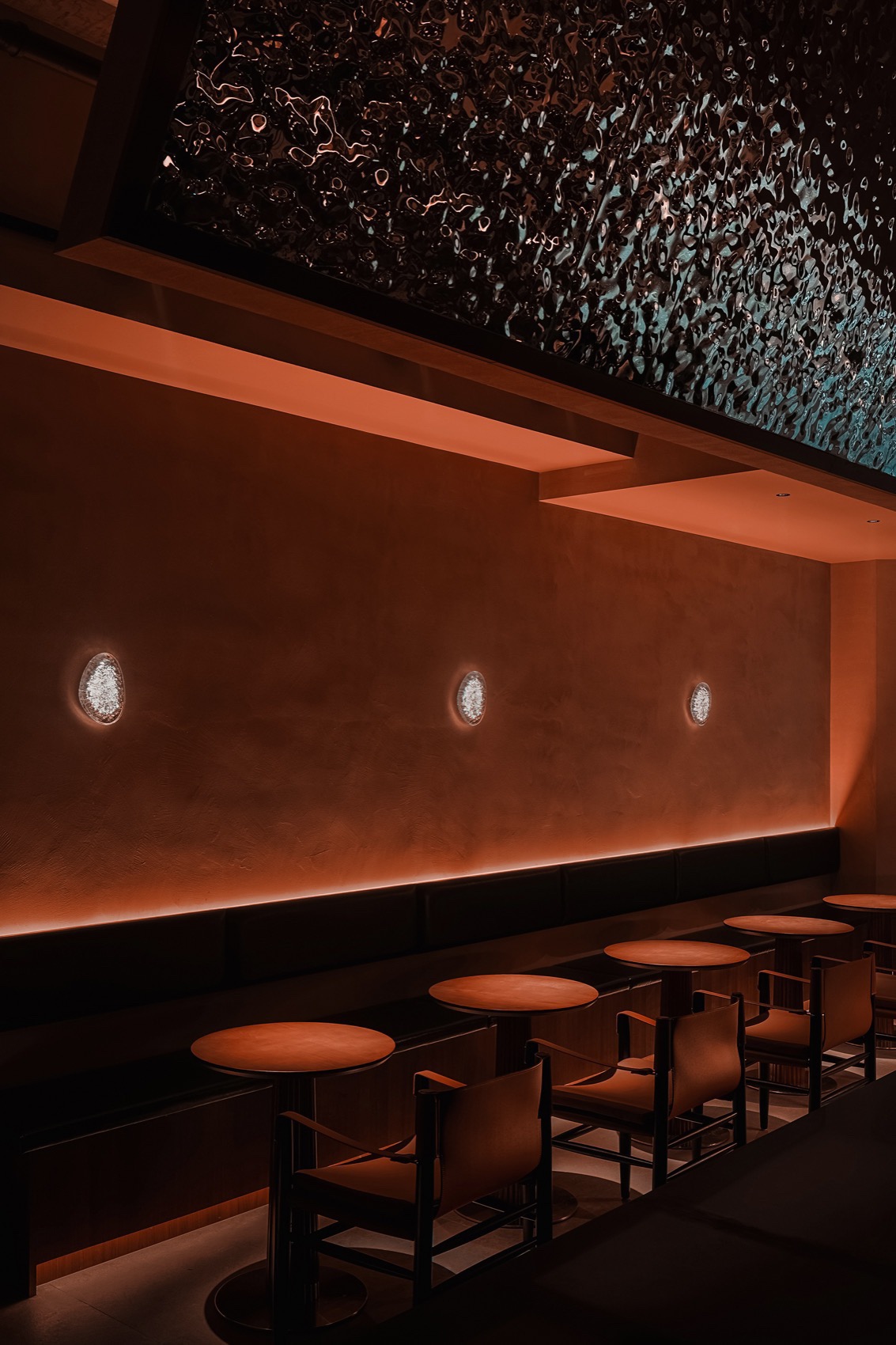 Farvahar Lounge by Yue-Design Space Design Studio - 谷德设计网