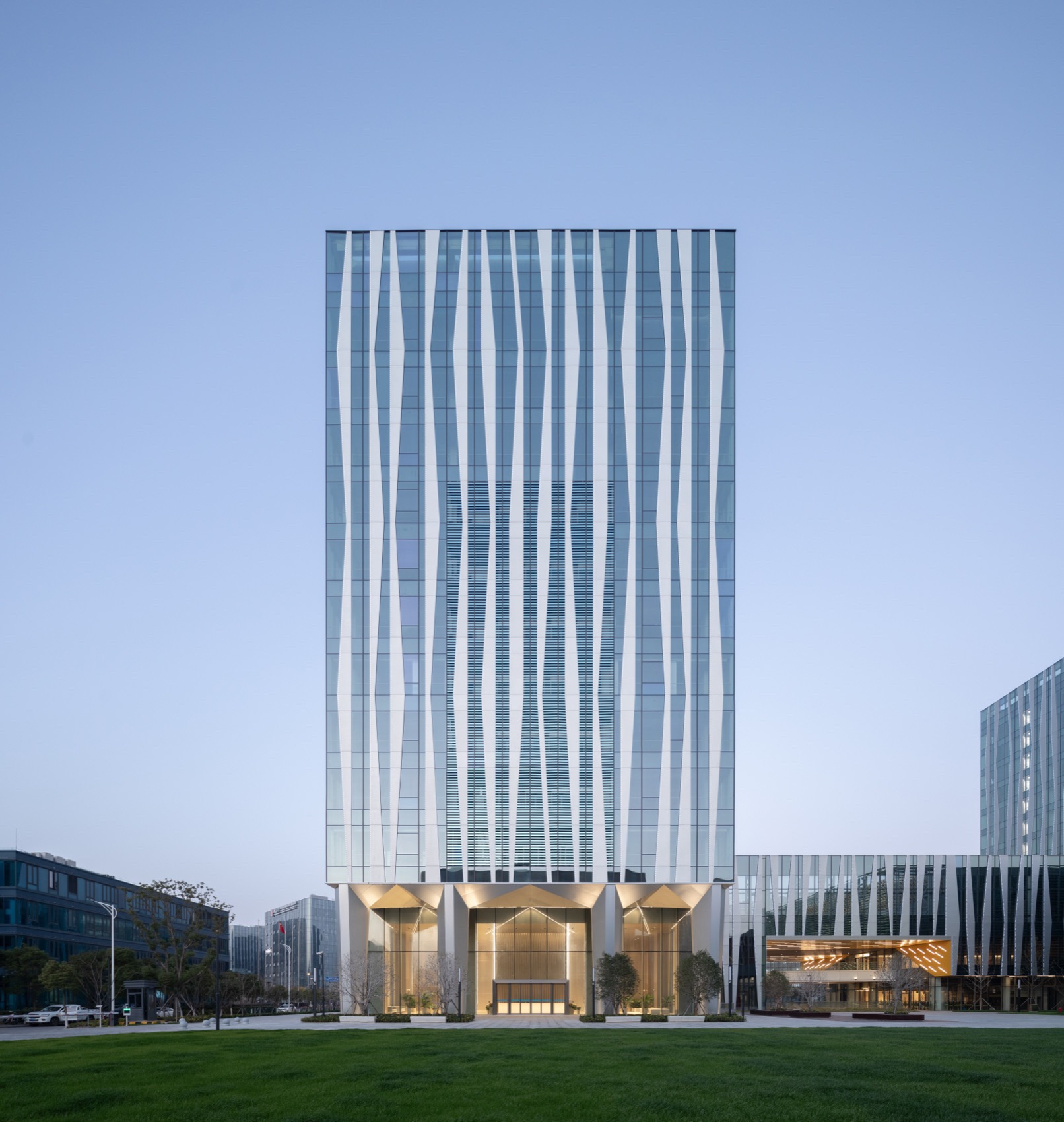 Shanghai Lingang High Live Fun Innovation Complex Phase III by FTA ...