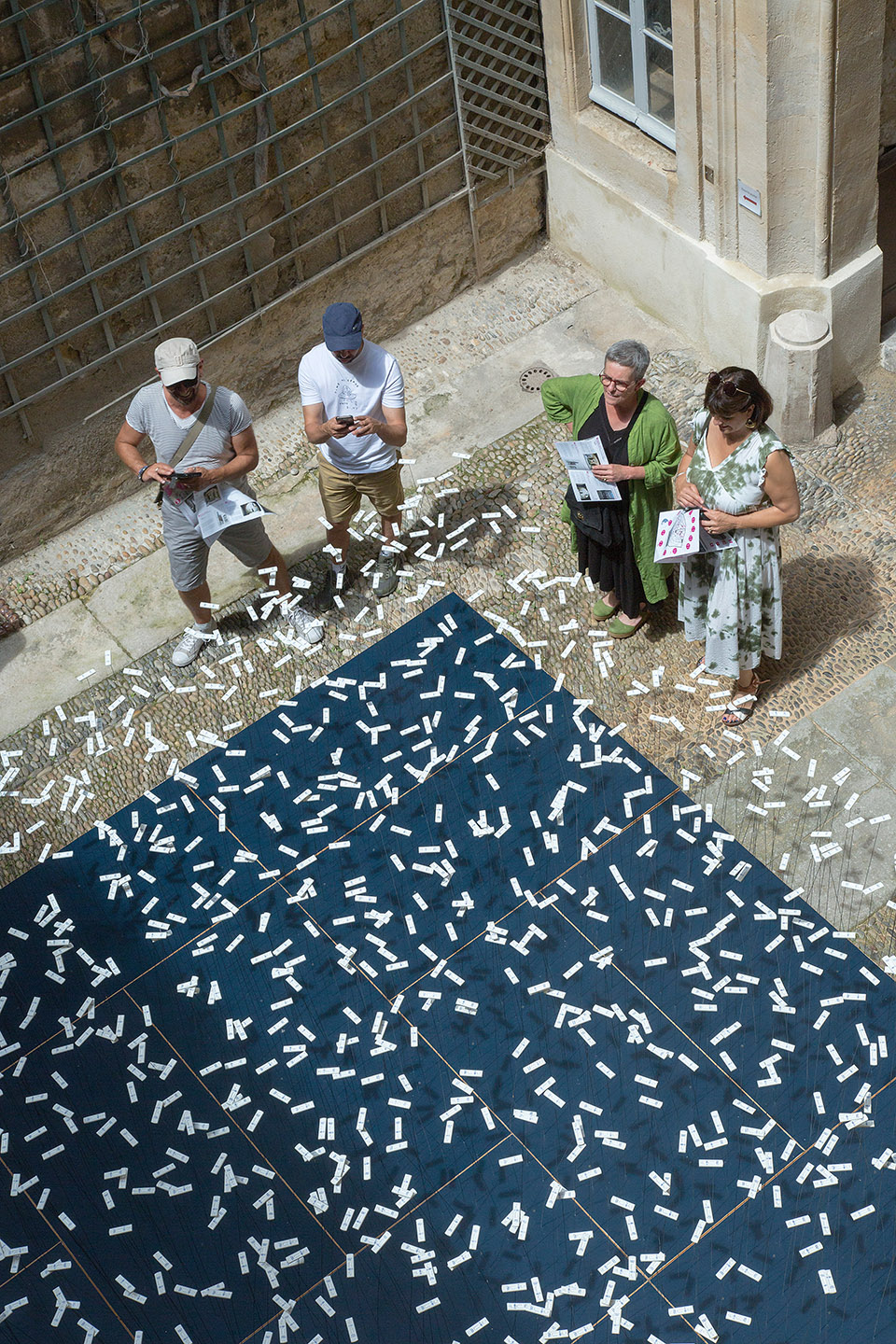 Art Installation from Recycled COVID-19 Tests by Subset - 谷德设计网