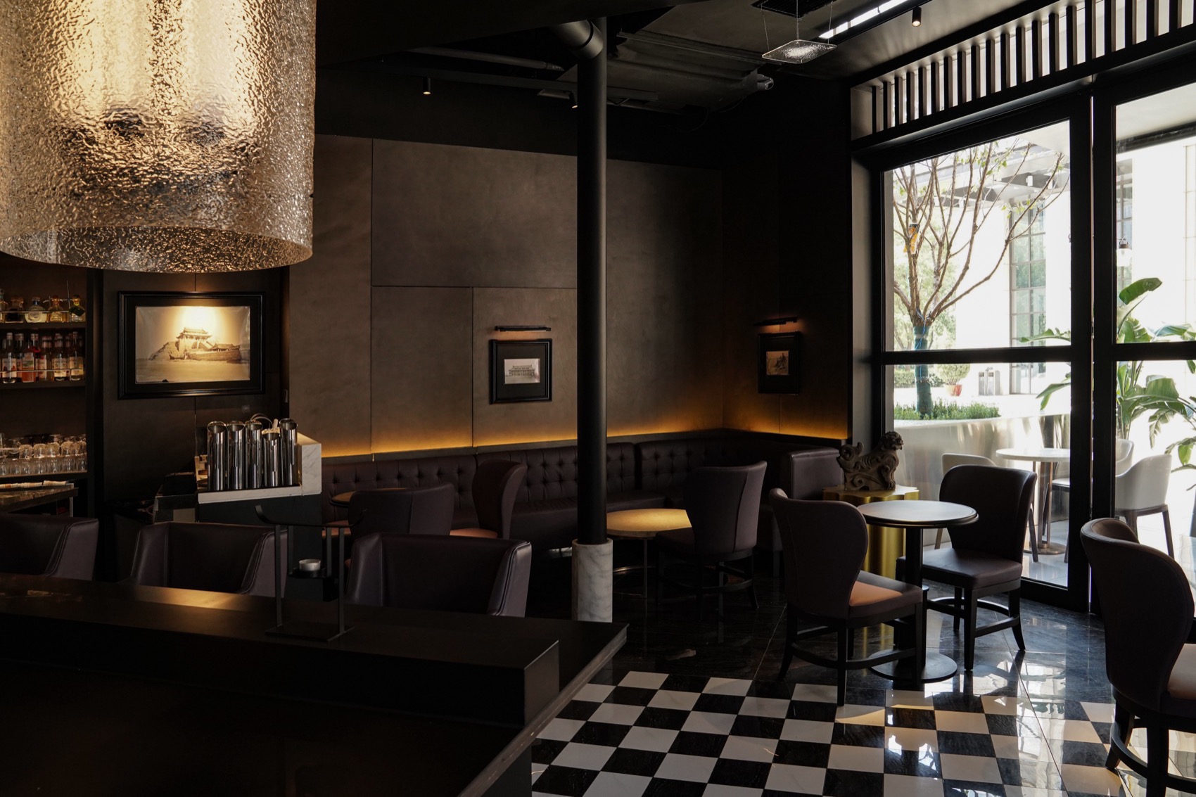 Yan Bar by Huizong Design and Research Office - 谷德设计网