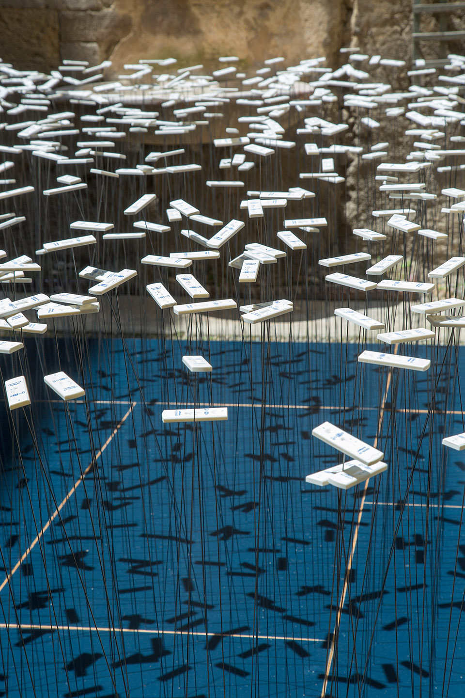 Art Installation from Recycled COVID-19 Tests by Subset - 谷德设计网