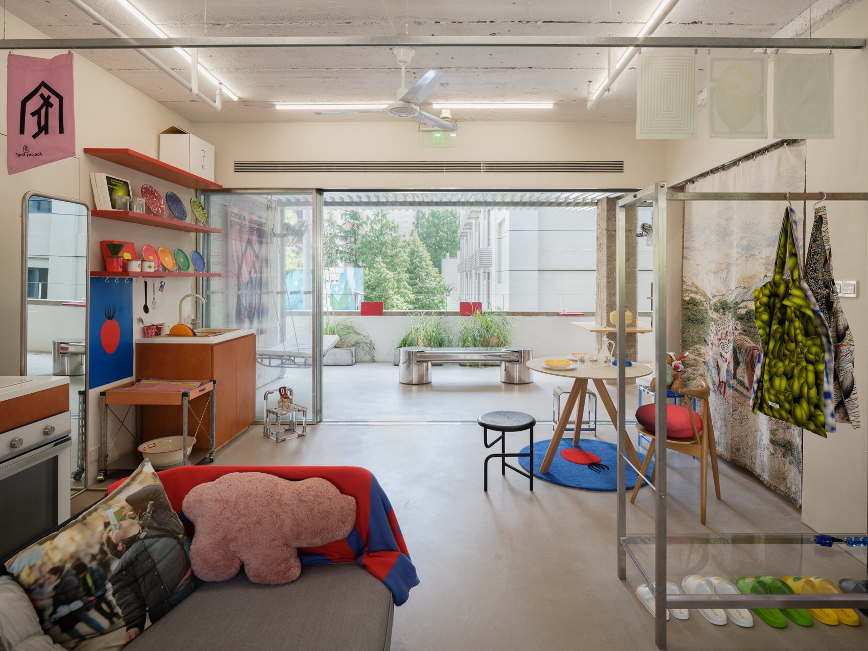 coffea SHED Columbia Circle Store by kooo architects - 谷德设计网