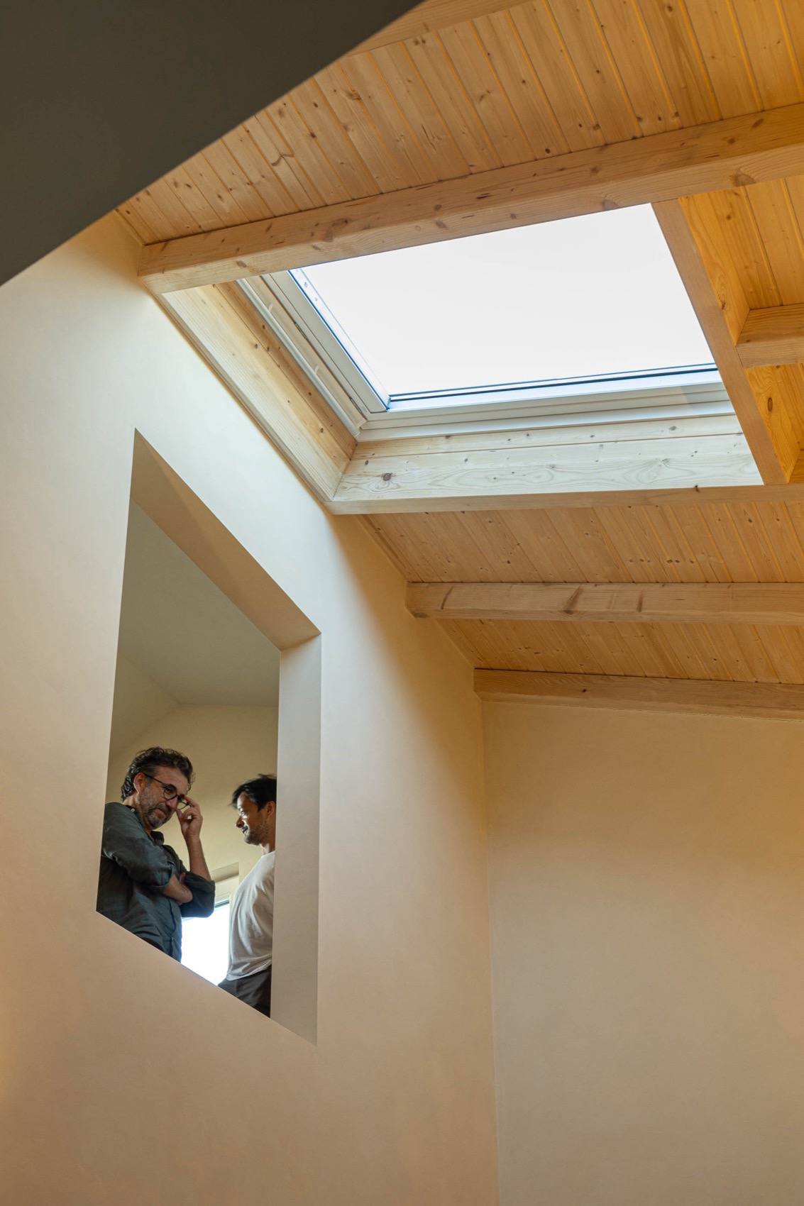 Rural soul house in Sintra by Tsou Arquitectos - 谷德设计网