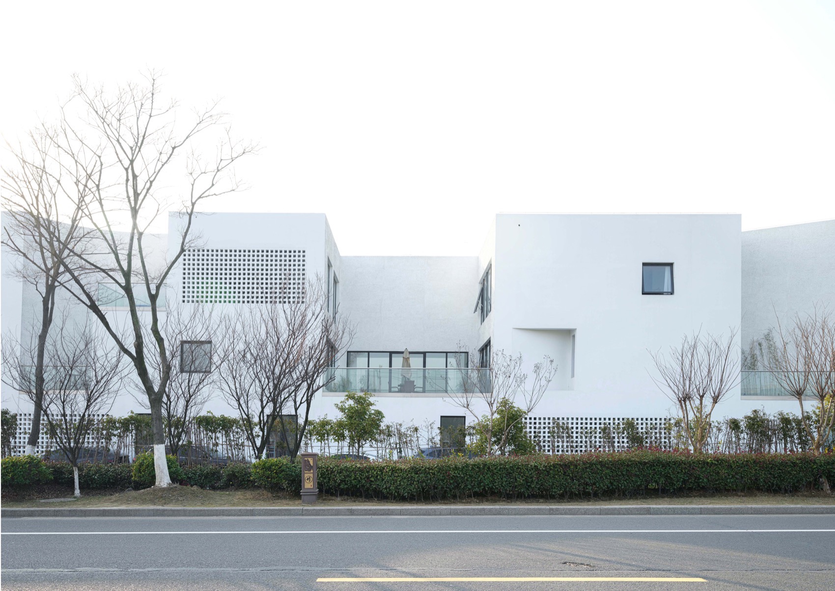 Longyuan Ceramic Center by CAS - 谷德设计网