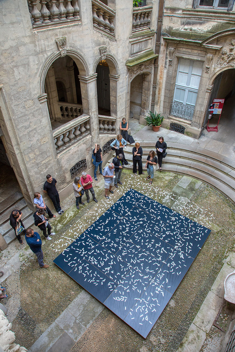 Art Installation from Recycled COVID-19 Tests by Subset - 谷德设计网