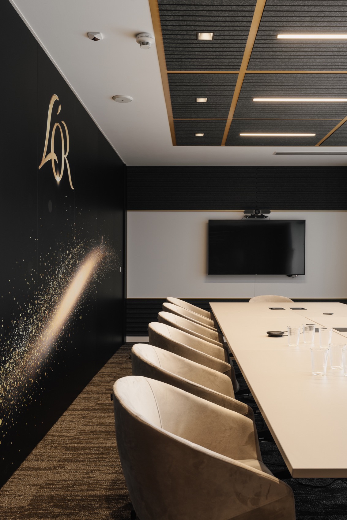 JDE Peet’s office by BIT CREATIVE - 谷德设计网