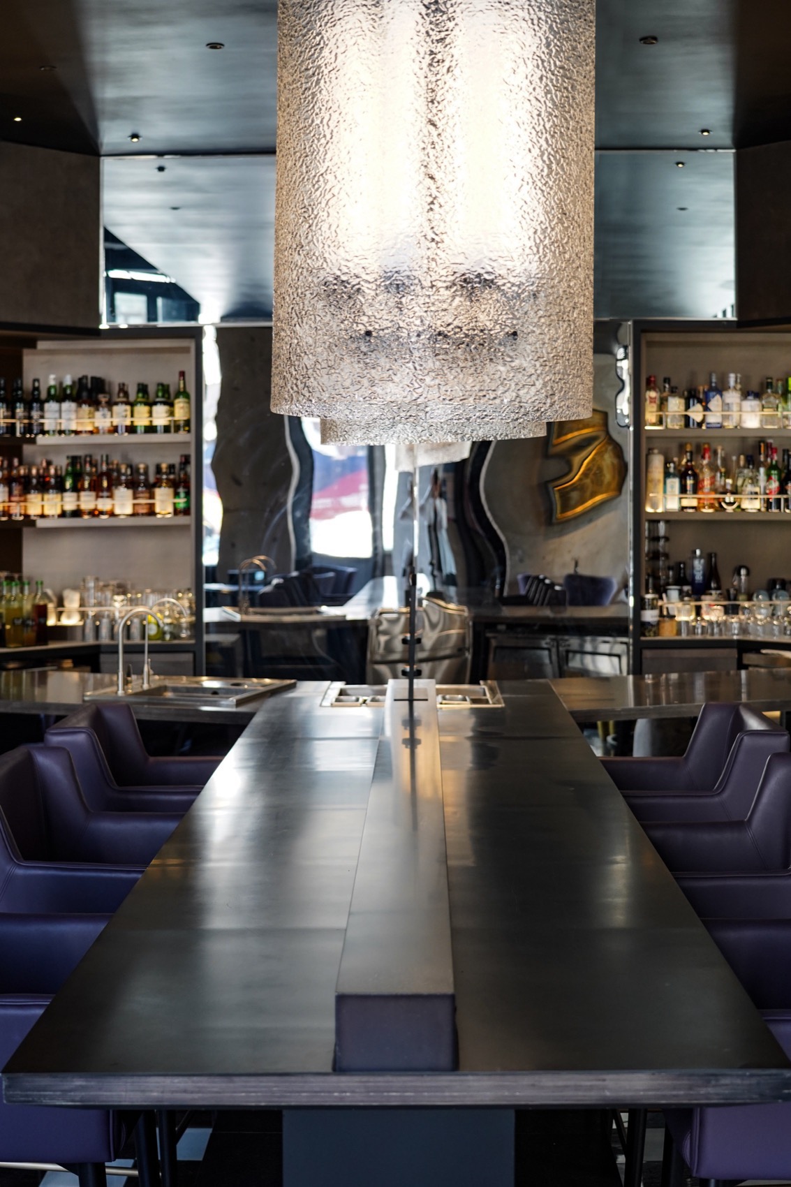 Yan Bar by Huizong Design and Research Office - 谷德设计网