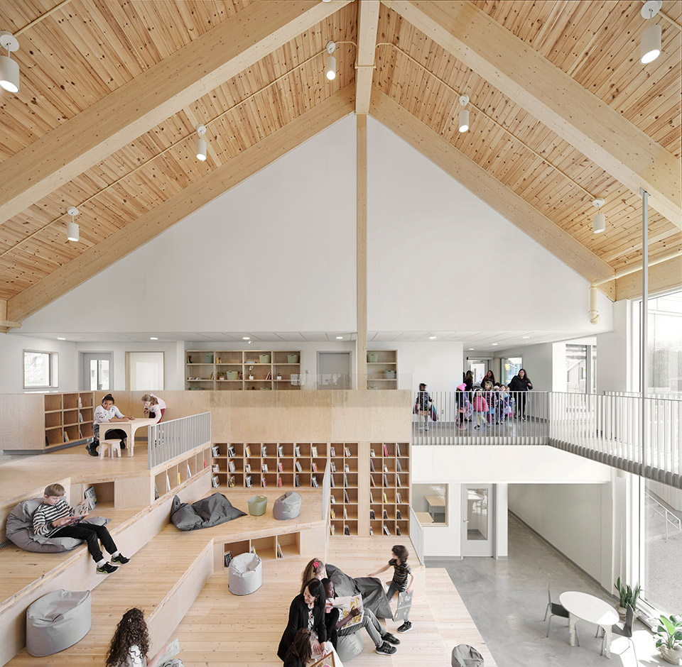 École de l’Étincelle by Agence Spatiale, Appareil Architecture, BGLA ...