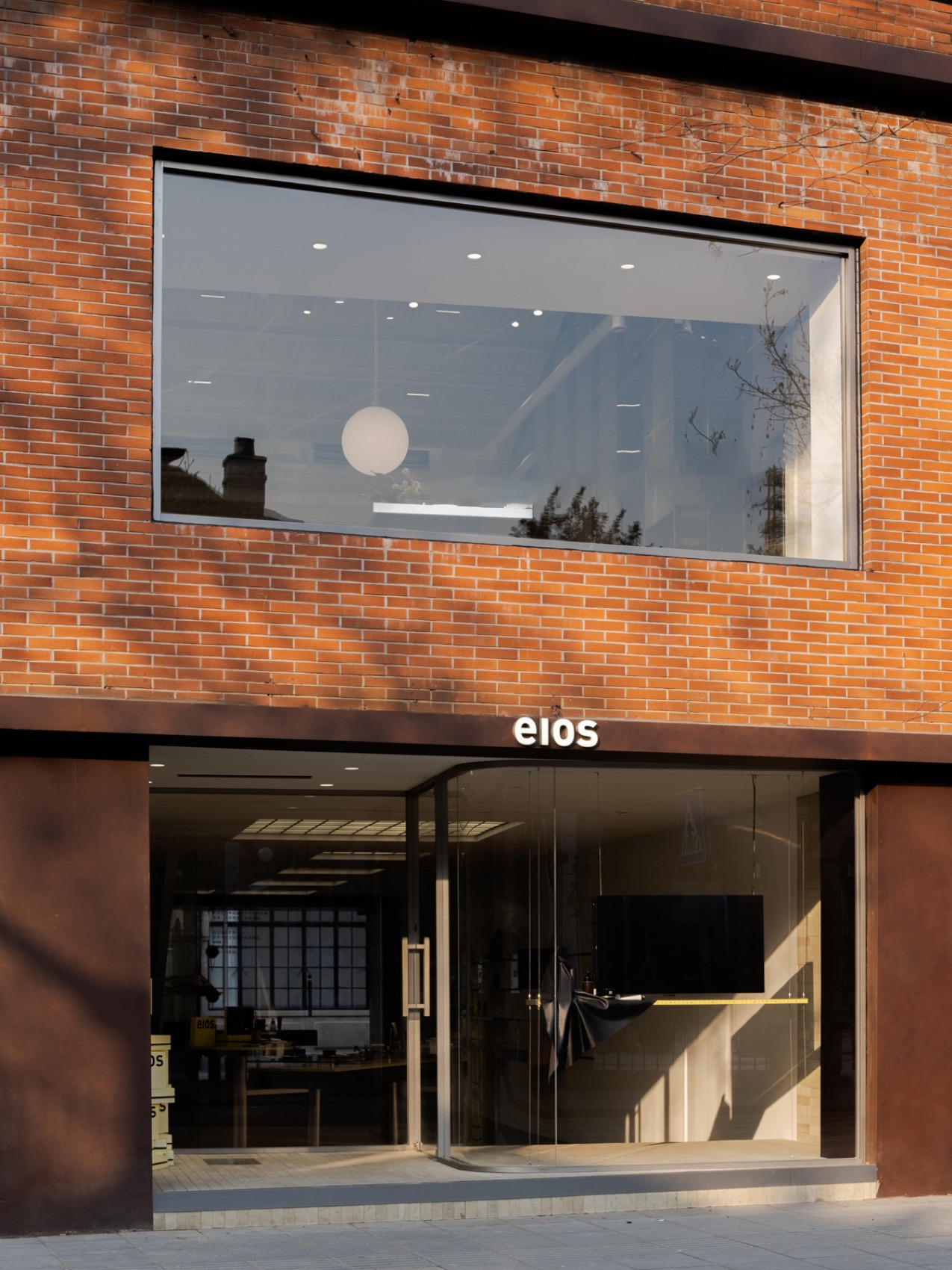 eios Dongping road store by hoii design - 谷德设计网