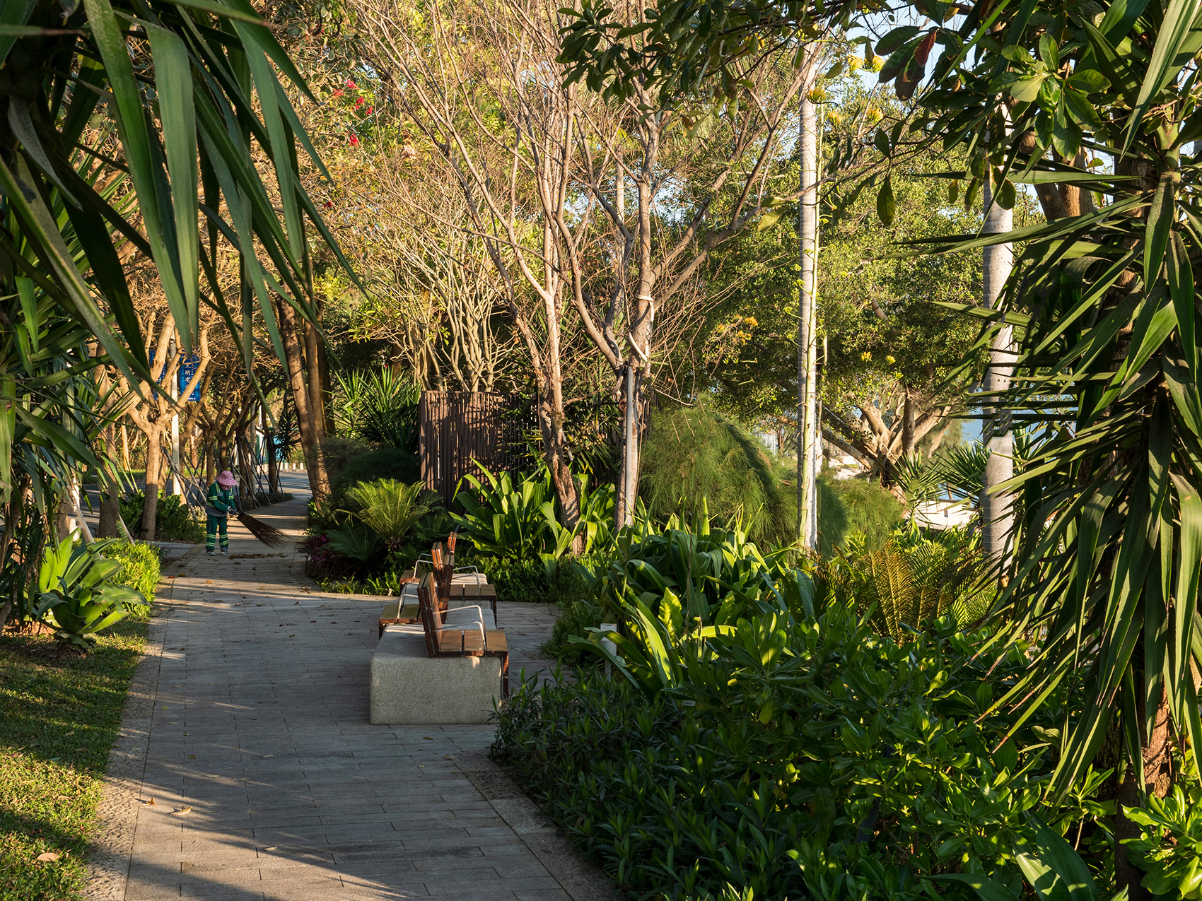 East Sea Dike Renovation Project (Phase III), Yangmeikeng Section by ...