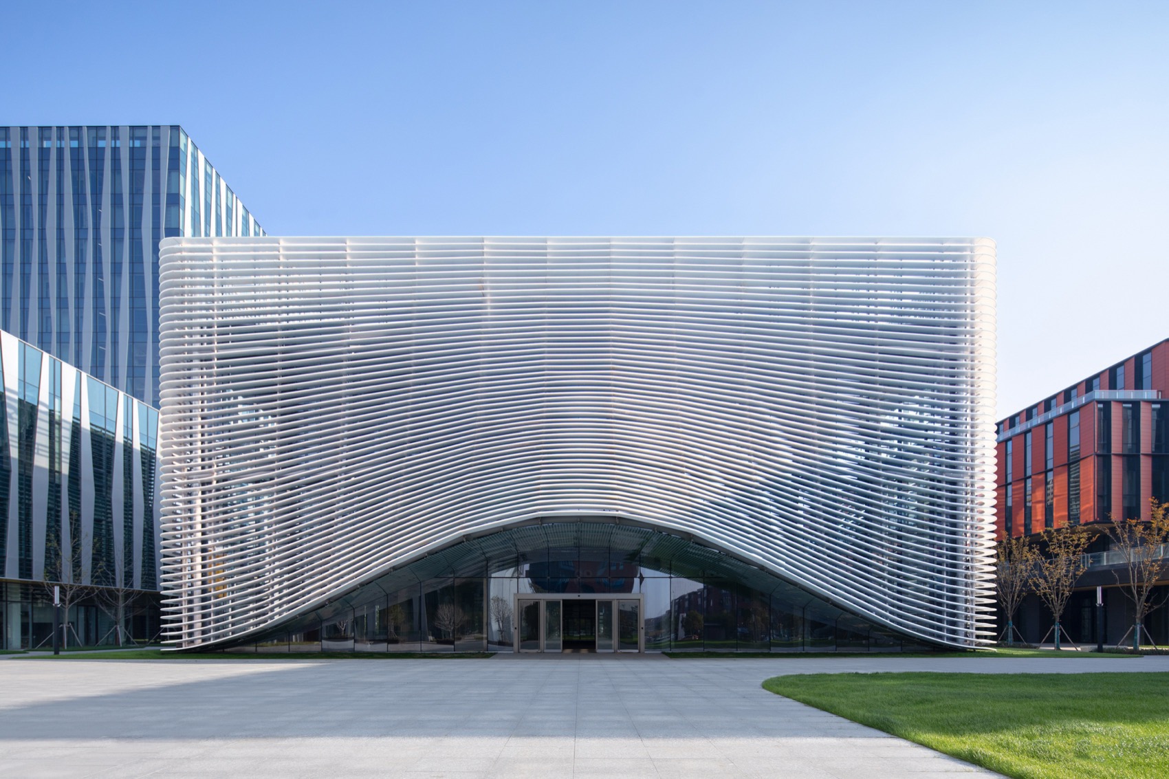 Shanghai Lingang High Live Fun Innovation Complex Phase III by FTA ...