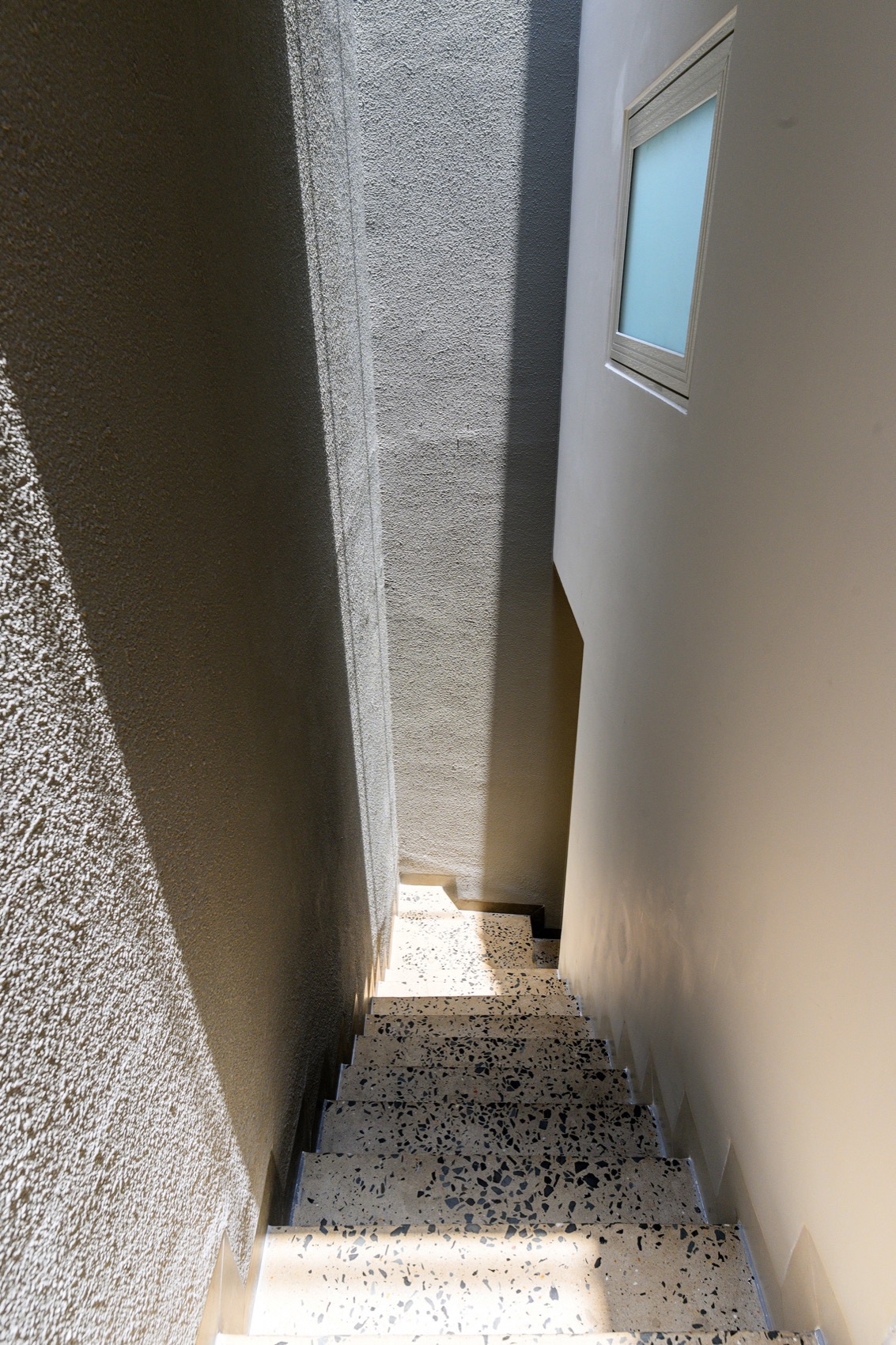 THE CORNERSTONE by ROOM+ Design & Build - 谷德设计网