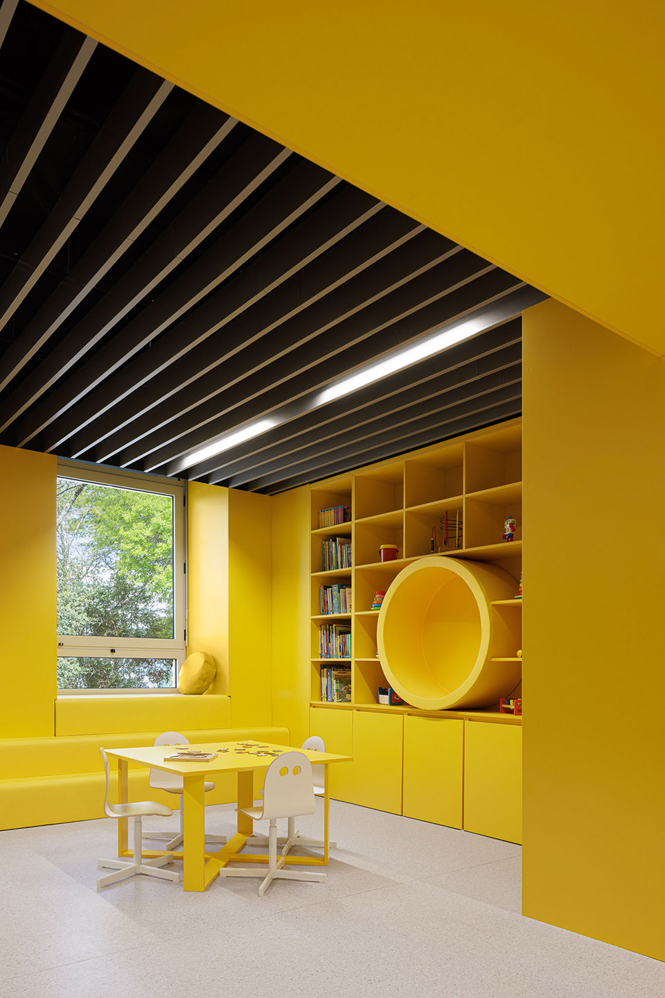 A colorful setting for the new Pediatric Ward of Hospital São João by ...