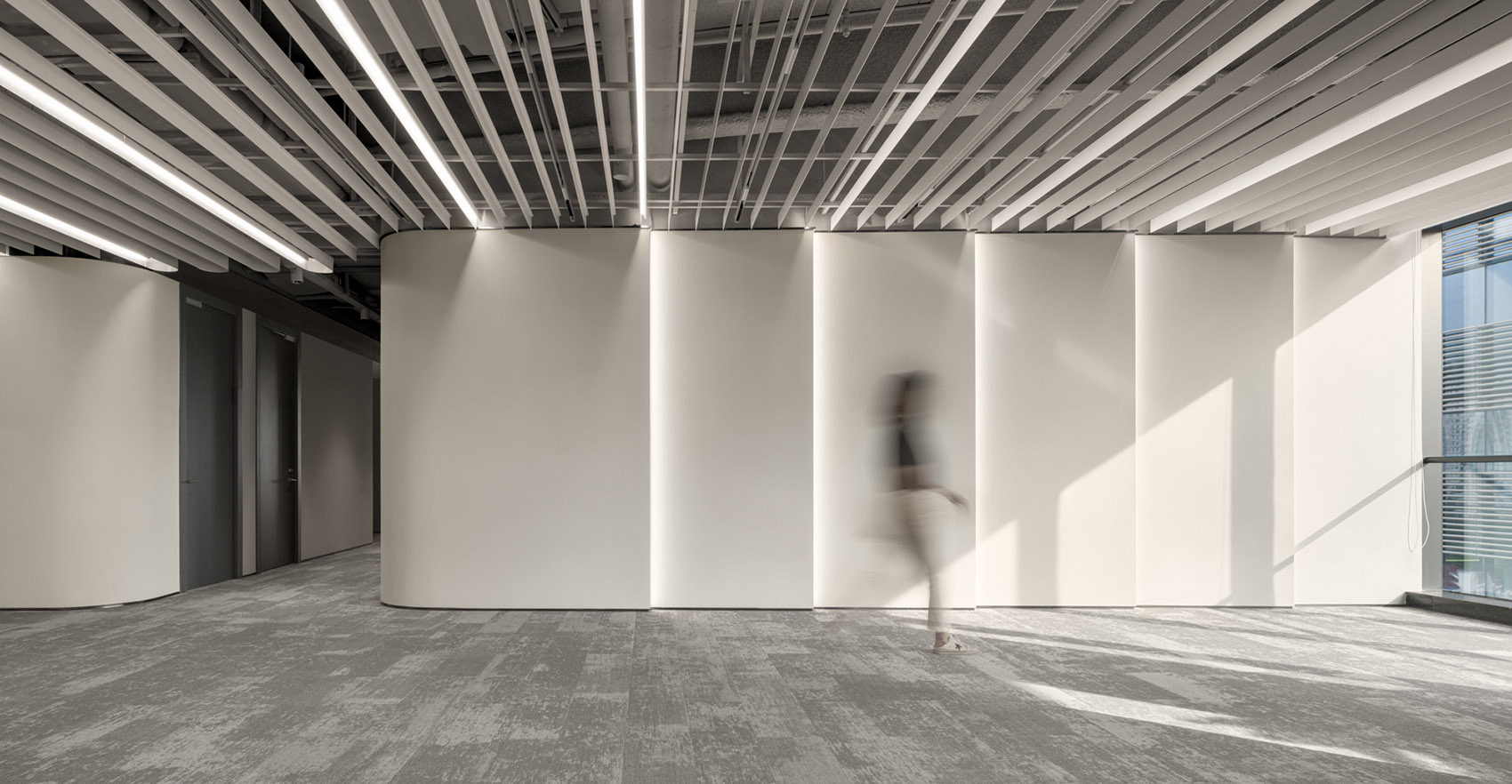 LI-NING Center in Shanghai by COLORFULL YUJING - 谷德设计网