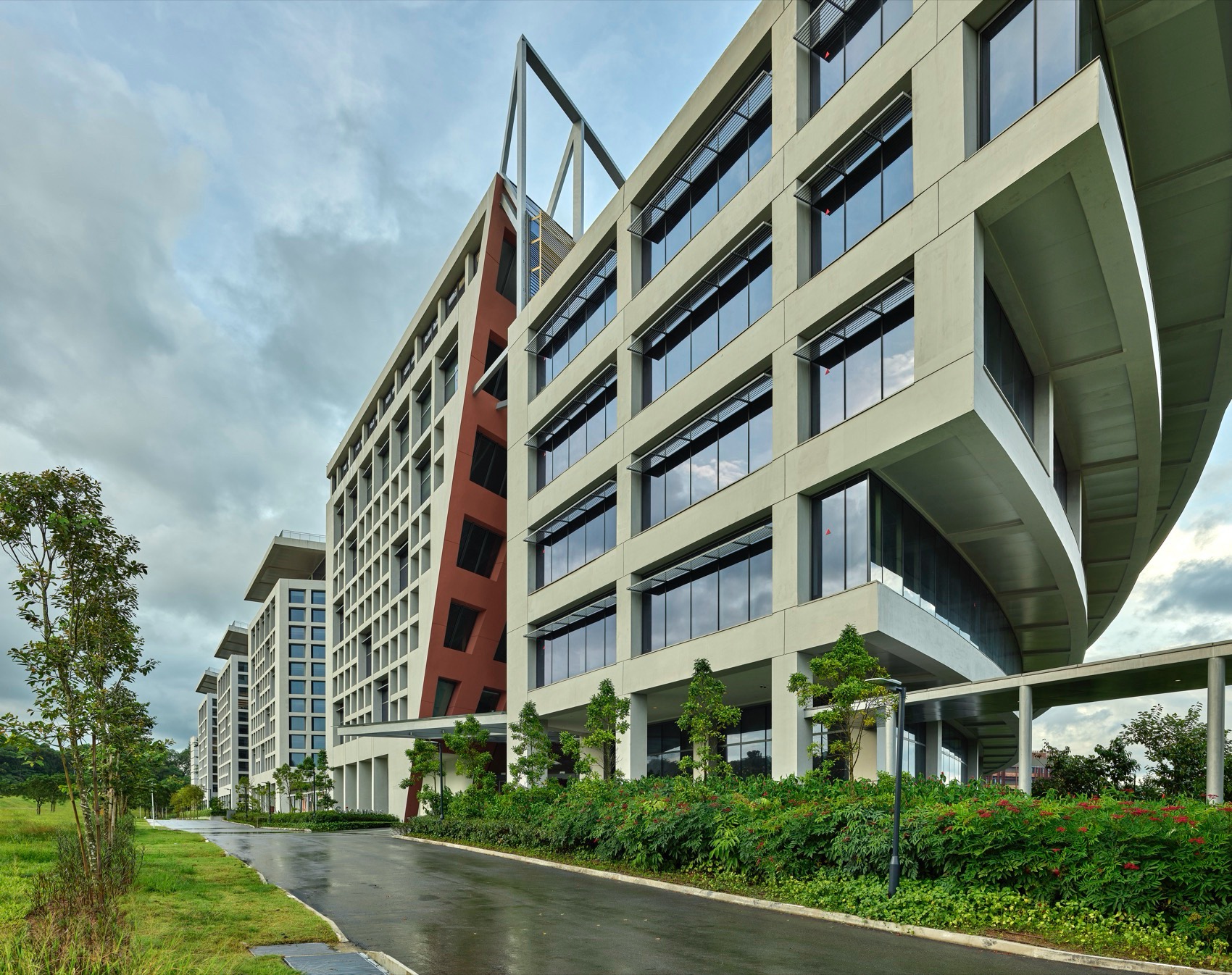 Surbana Jurong Campus by Safdie Architects - 谷德设计网