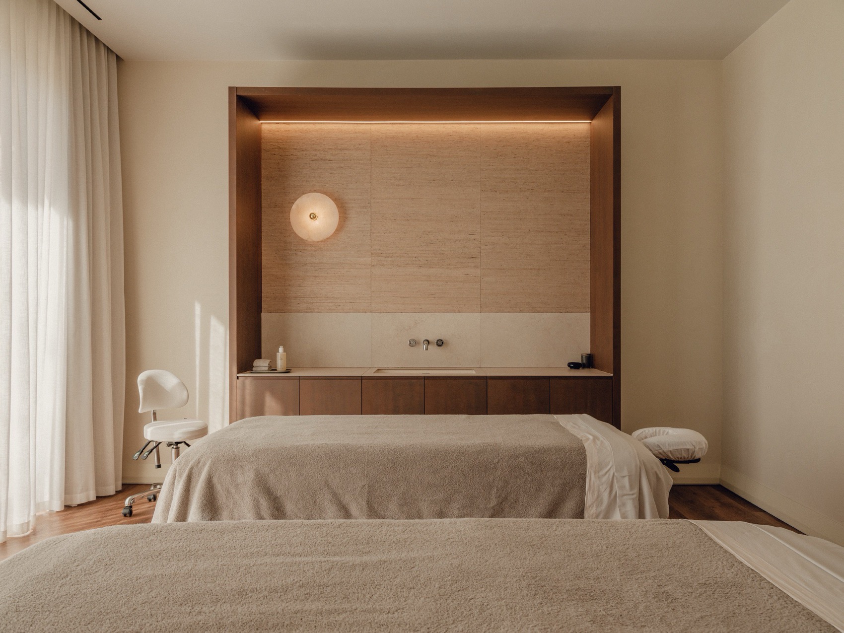 SPA WELLNESS CENTER by Lagula Arquitectes - 谷德设计网