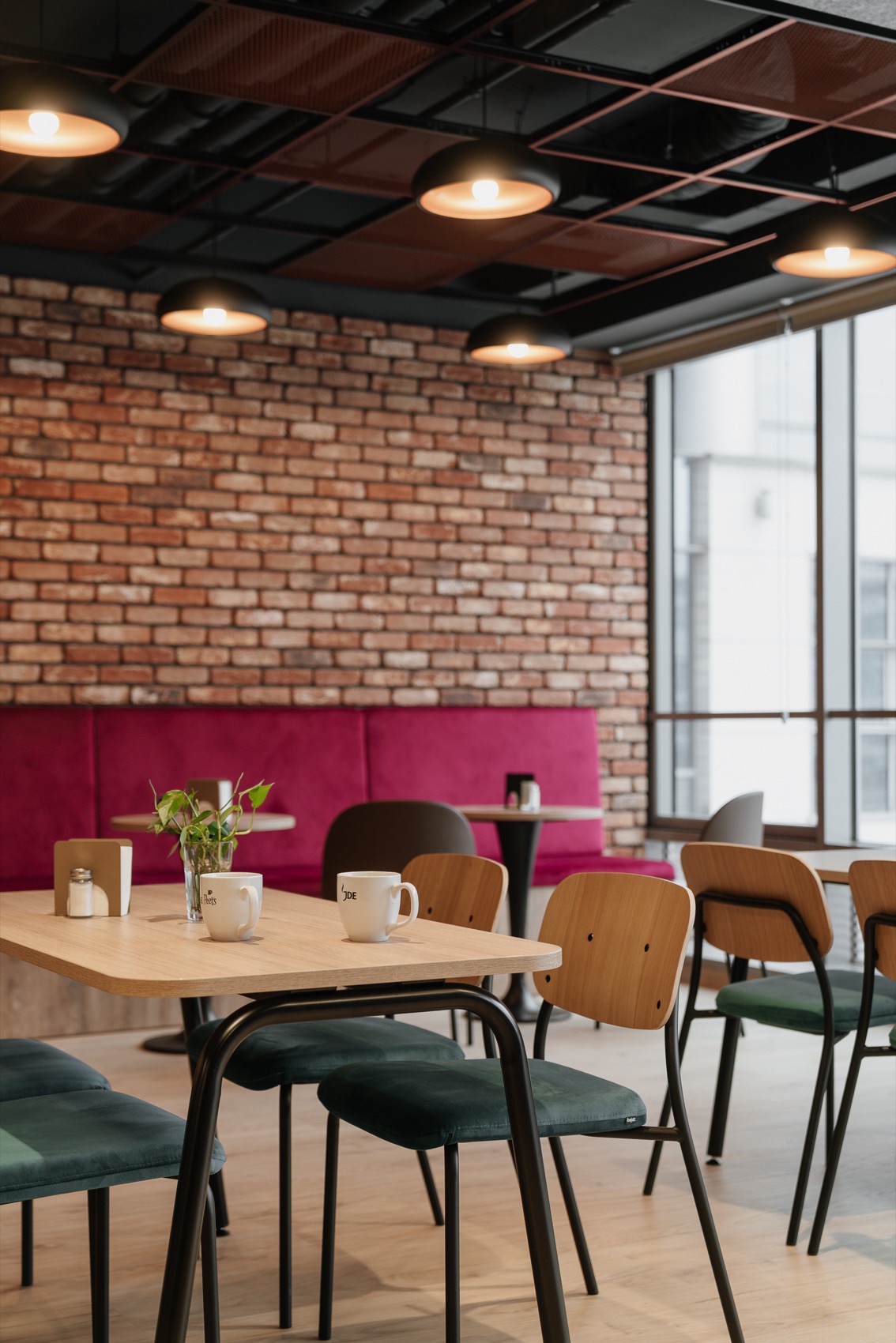 JDE Peet’s office by BIT CREATIVE - 谷德设计网