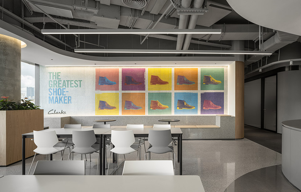 LI-NING Center in Shanghai by COLORFULL YUJING - 谷德设计网