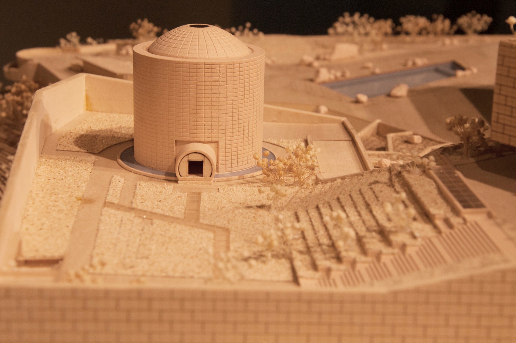 Daya Bay Nuclear Power Science and Technology Museum by E+UV / Huayi ...
