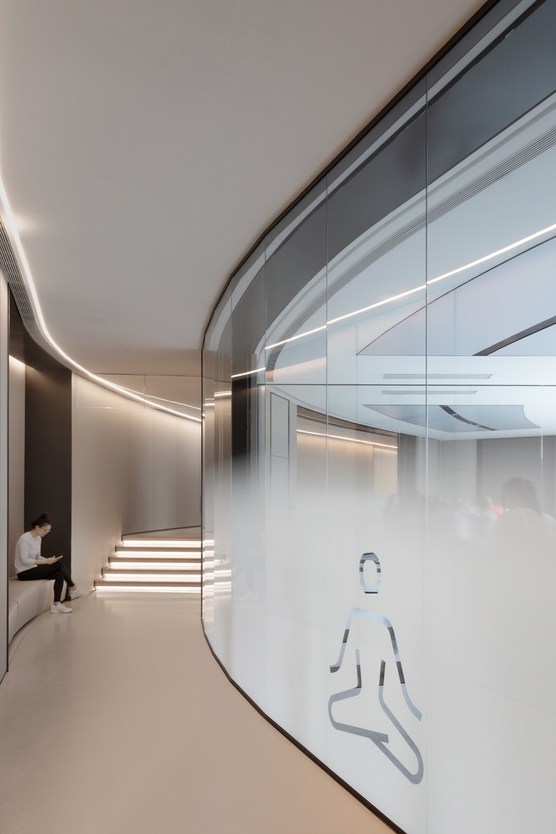 H World Group Global Headquarters by Vermilion Zhou Design Group - 谷德设计网