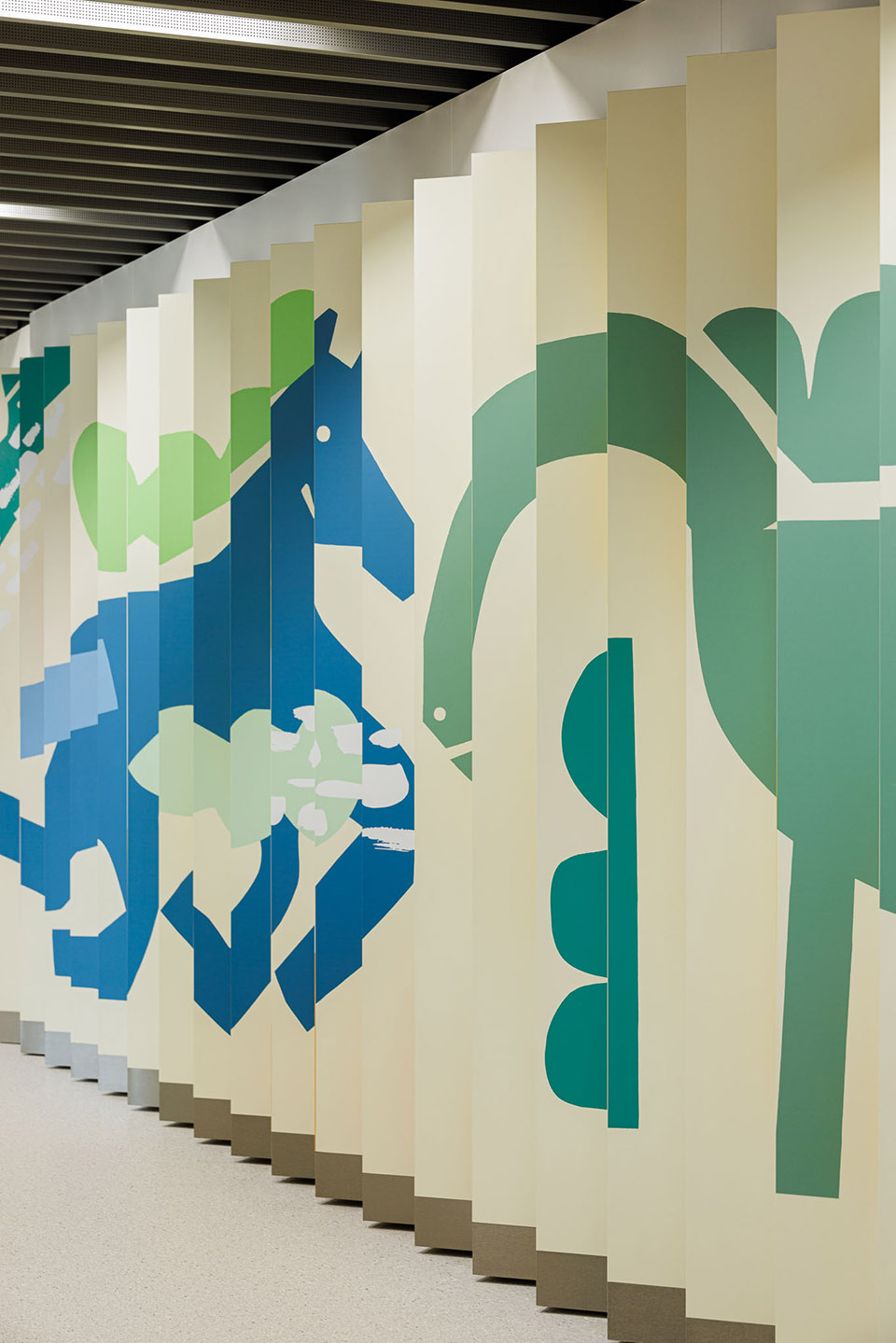 A colorful setting for the new Pediatric Ward of Hospital São João by ...