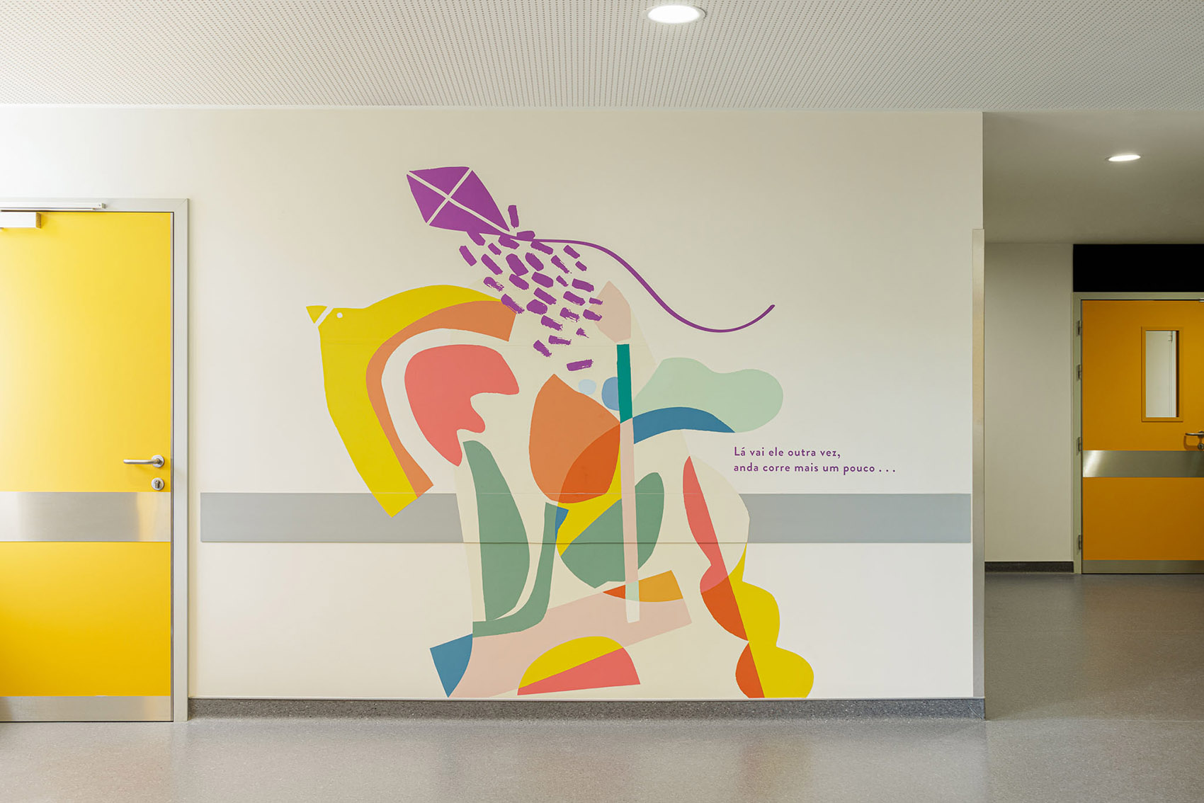 A colorful setting for the new Pediatric Ward of Hospital São João by ...