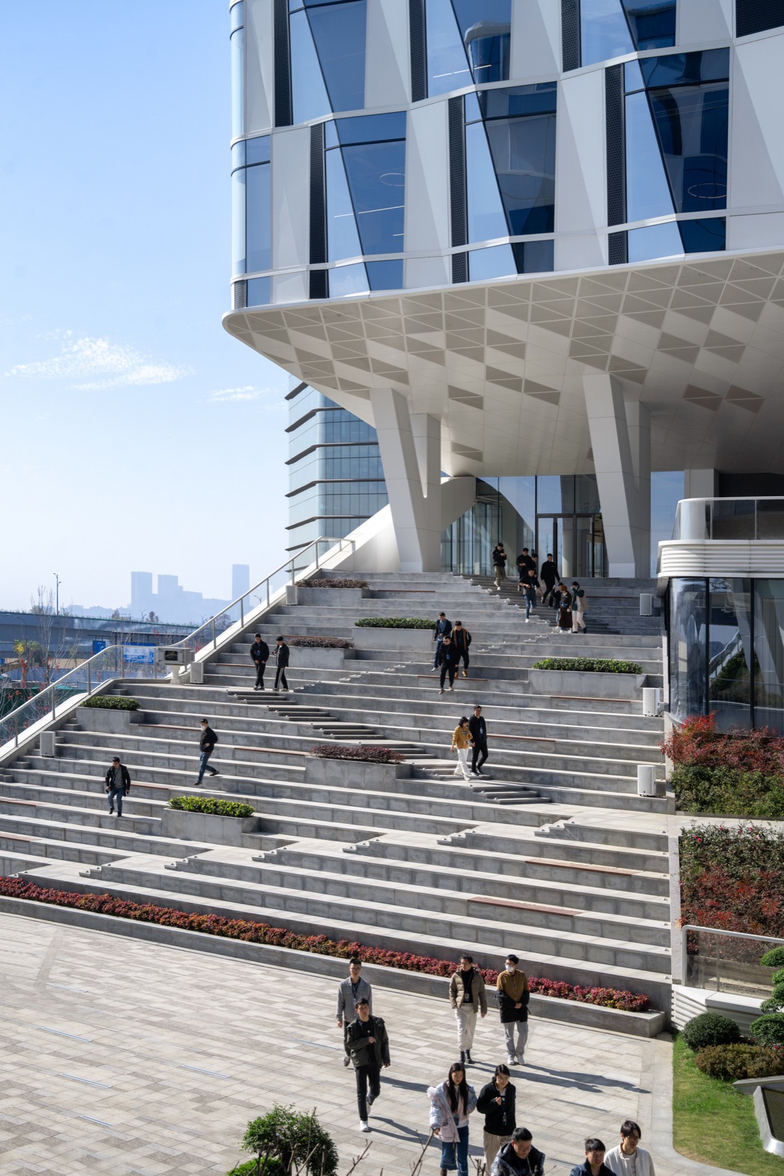 Merit Interactive Headquarters, China by LYCS Architecture - 谷德设计网