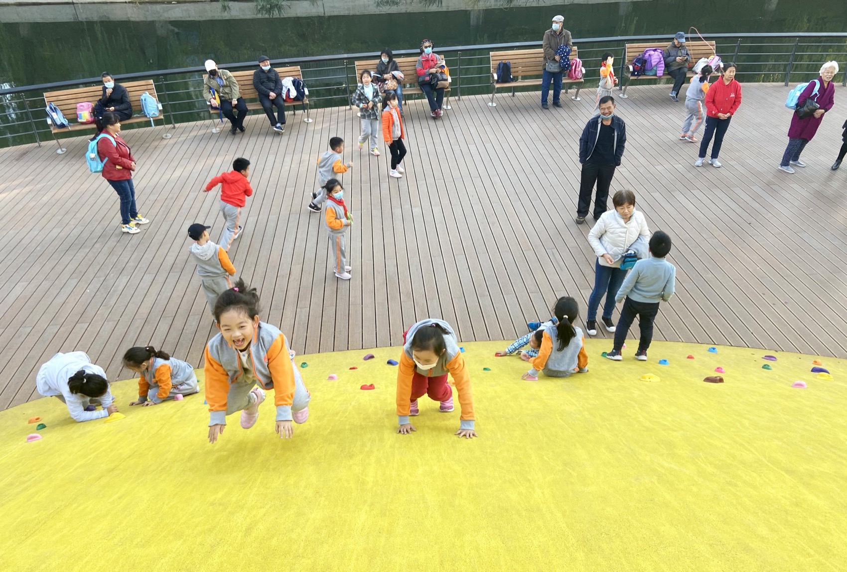 Beijing Liangma River Waterfront Landscape Corridor by AECOM - 谷德设计网