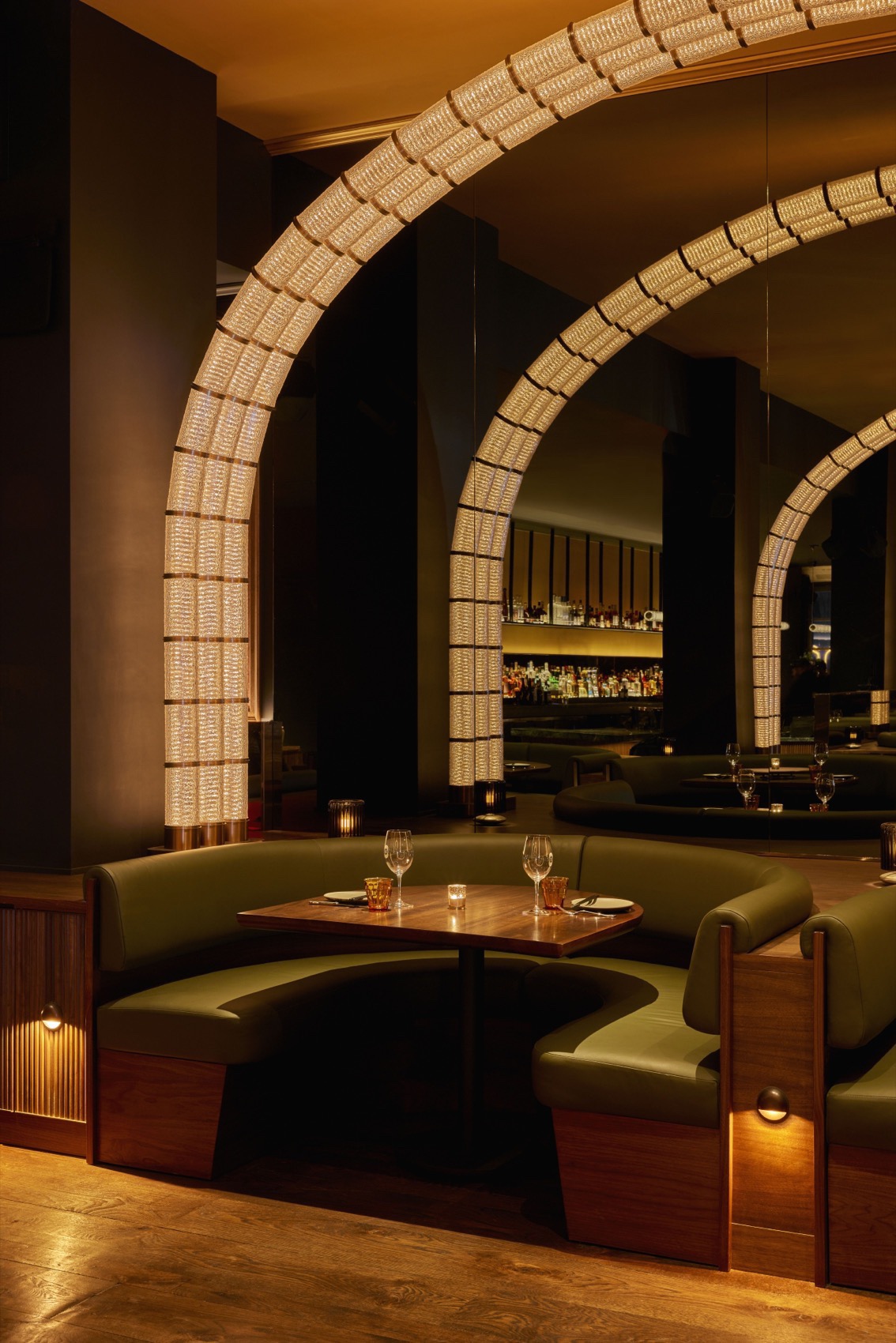 COQODAQ by Rockwell Group - 谷德设计网