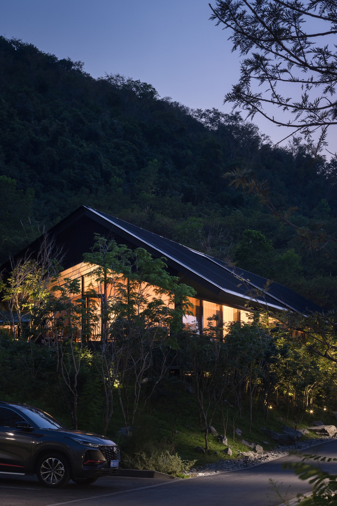 Sanya Valley Restaurant (SHINKAI By Yotsuba) by PLAT ASIA - 谷德设计网