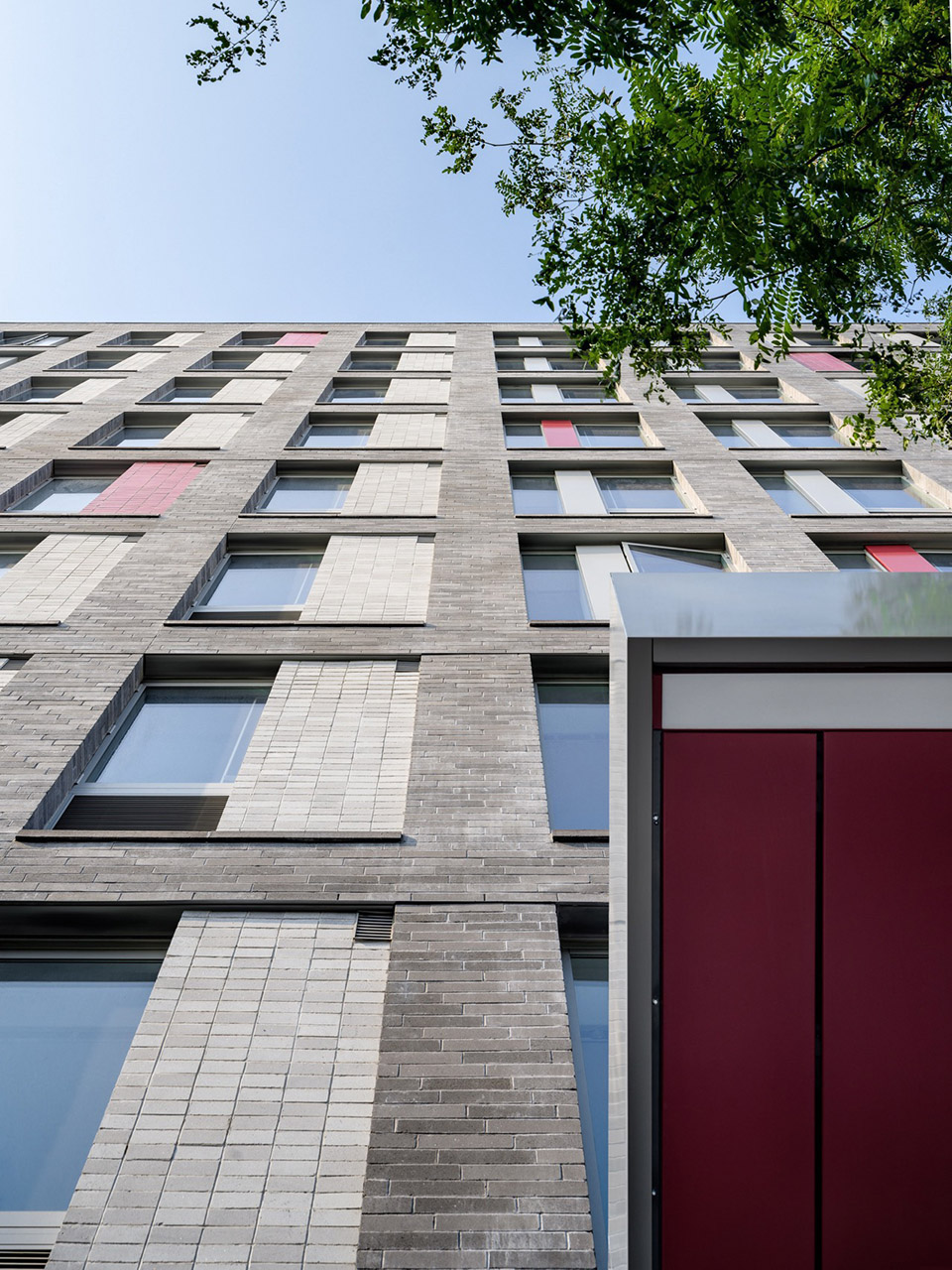 The Garnet, New York by Shakespeare, Gordon, Vlado: Architects - 谷德设计网