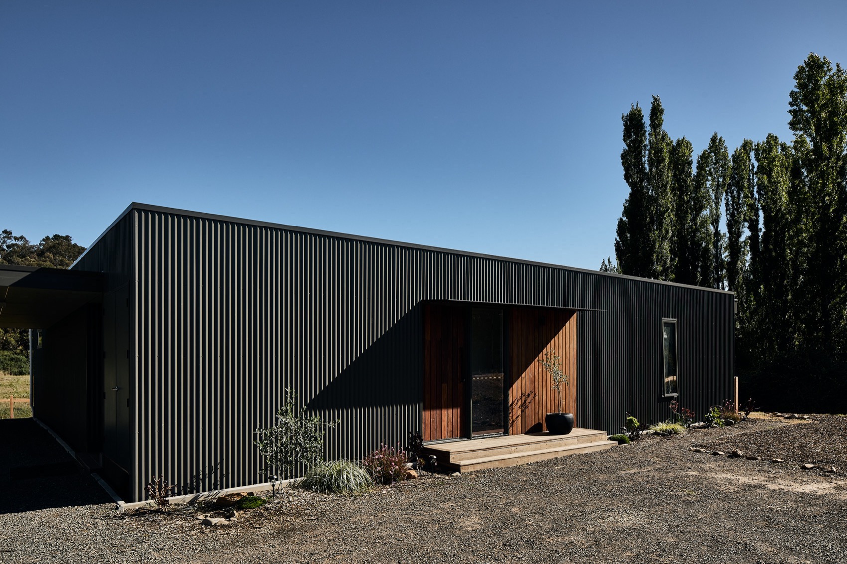 Pyrenees, Australia by David Noordhoff - 谷德设计网