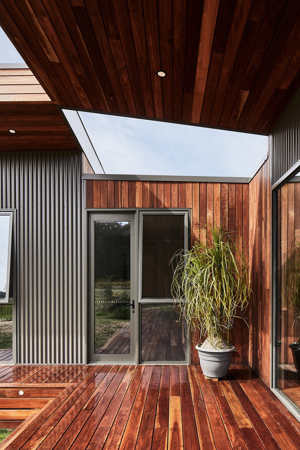 Pyrenees, Australia by David Noordhoff - 谷德设计网