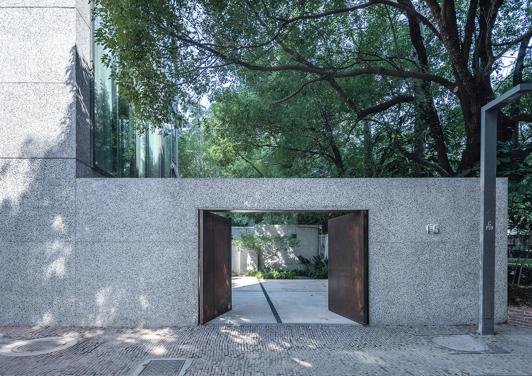 Zhongcheng Multi Functional Building by Aether Architects - 谷德设计网