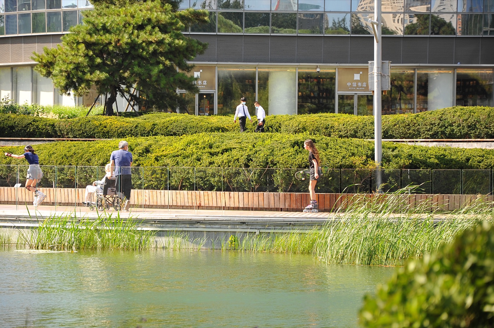 Beijing Liangma River Waterfront Landscape Corridor by AECOM - 谷德设计网