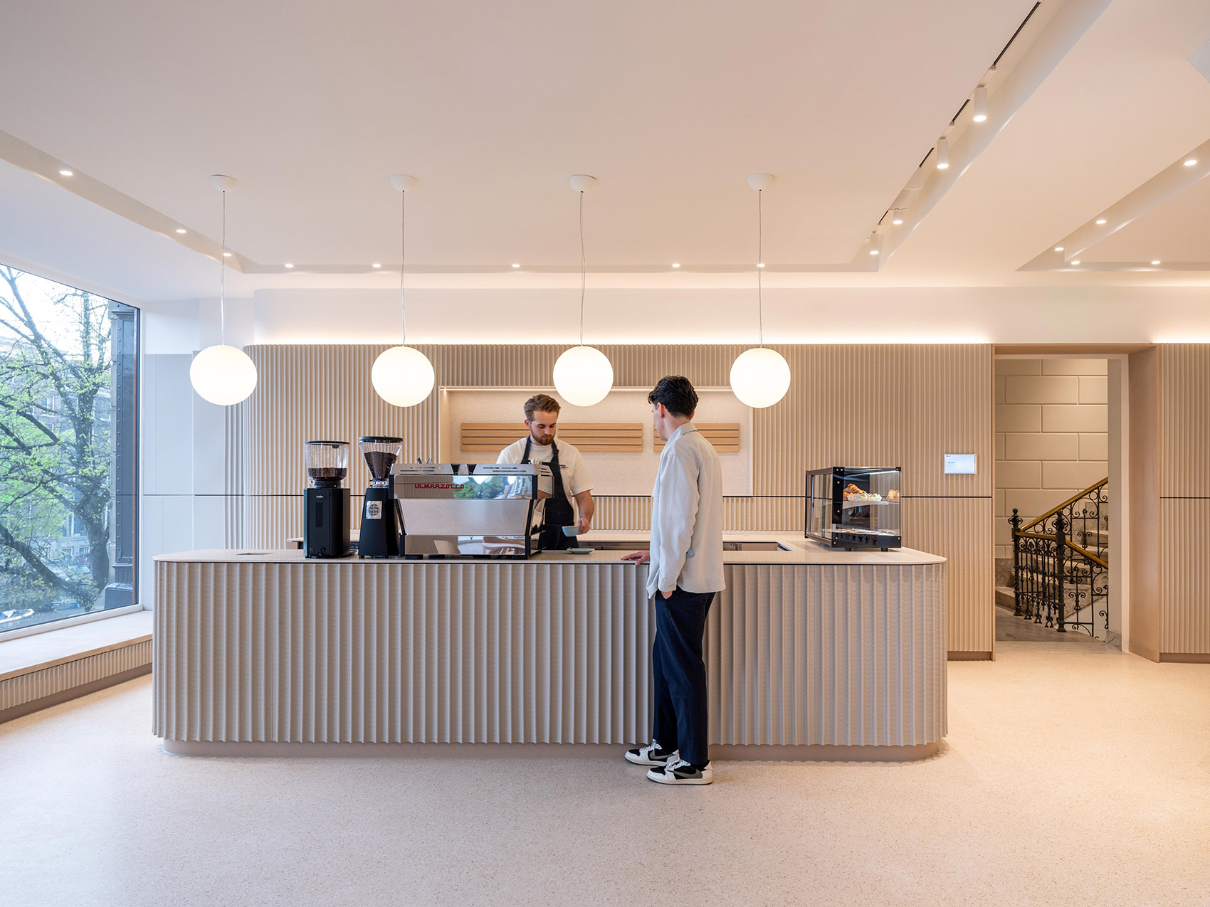 NIO’s new European flagship store by MVRDV - 谷德设计网