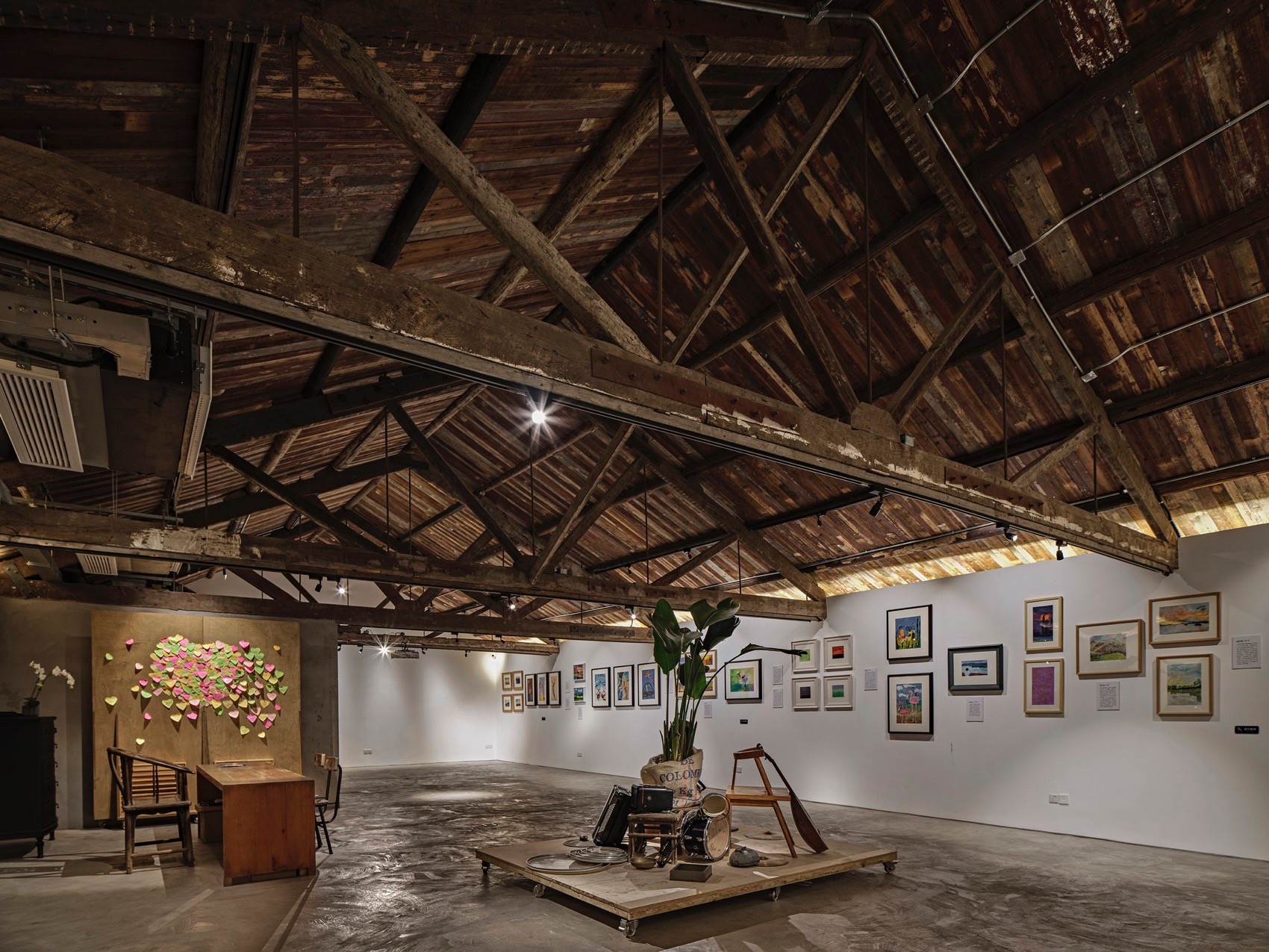 Old in the deep alley by Shanghai Shanxiang Architectural Design ...