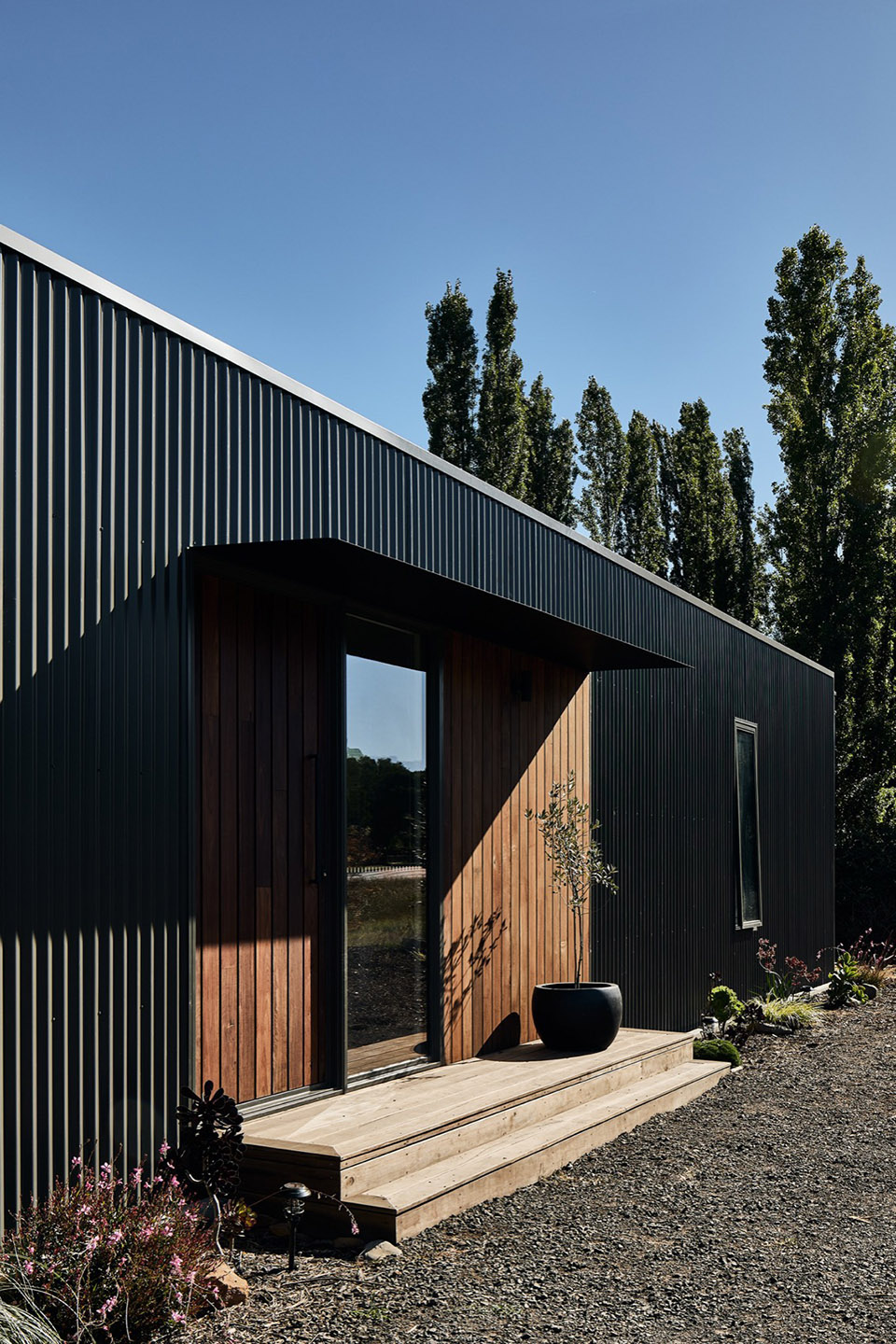 Pyrenees, Australia by David Noordhoff - 谷德设计网