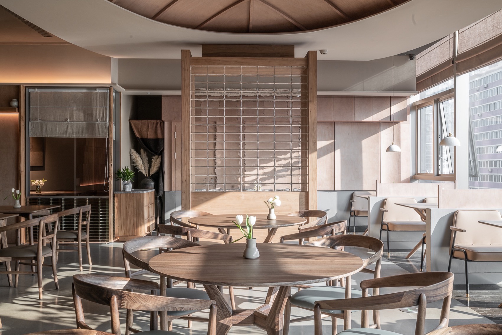 The Goose Hut Bistro by Wuzhi Design - 谷德设计网