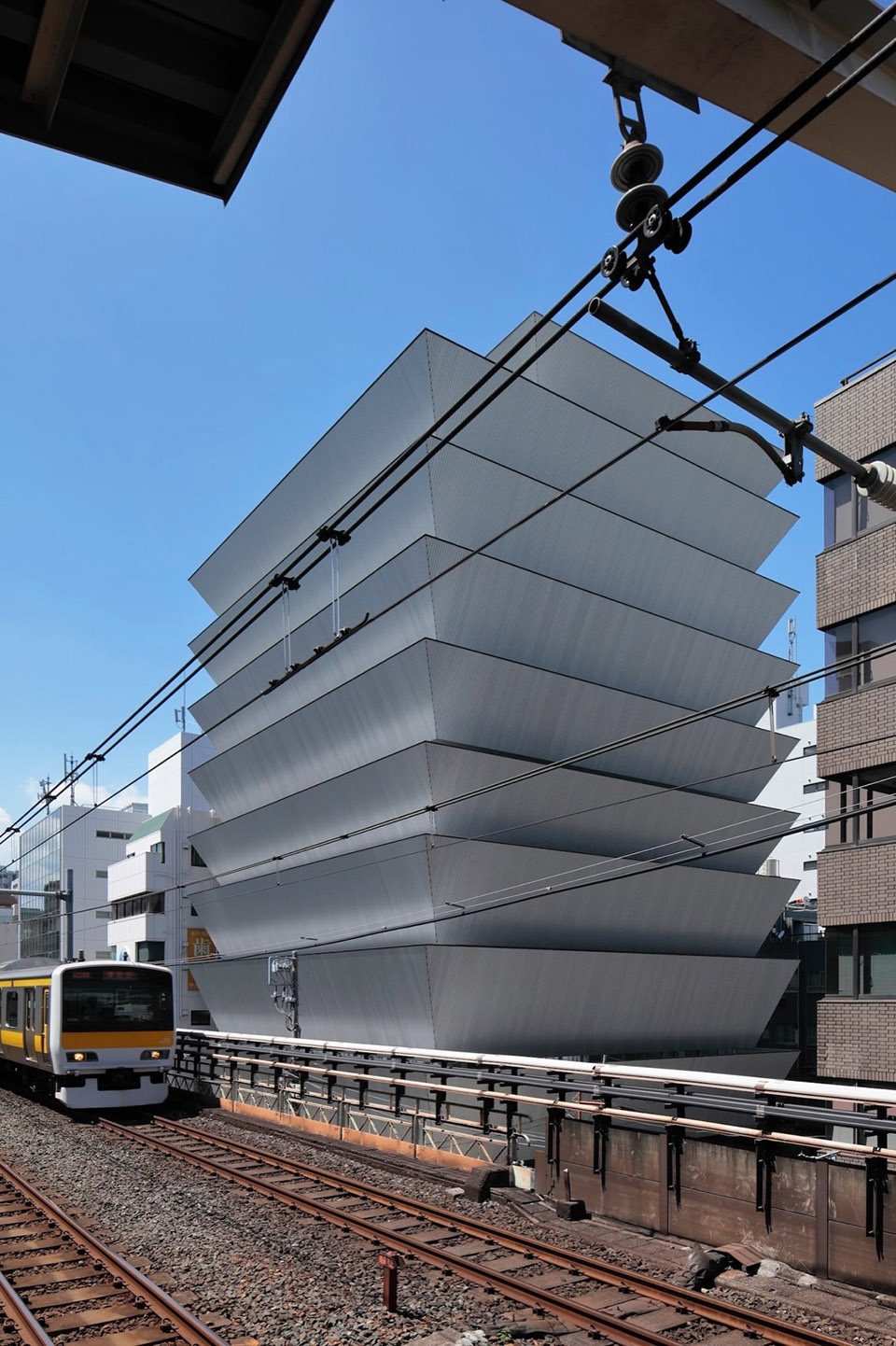 MONOSPINAL ,Tokyo by Makoto Yamaguchi Design - 谷德设计网