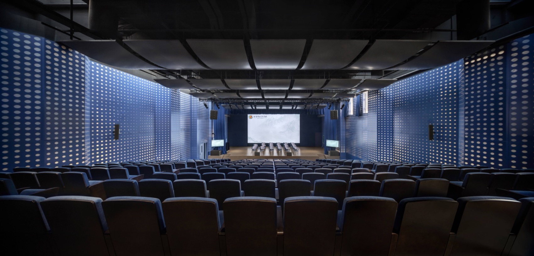 Beijing Zhengze School, Ping’anli Campus by WIT Design & Research and ...