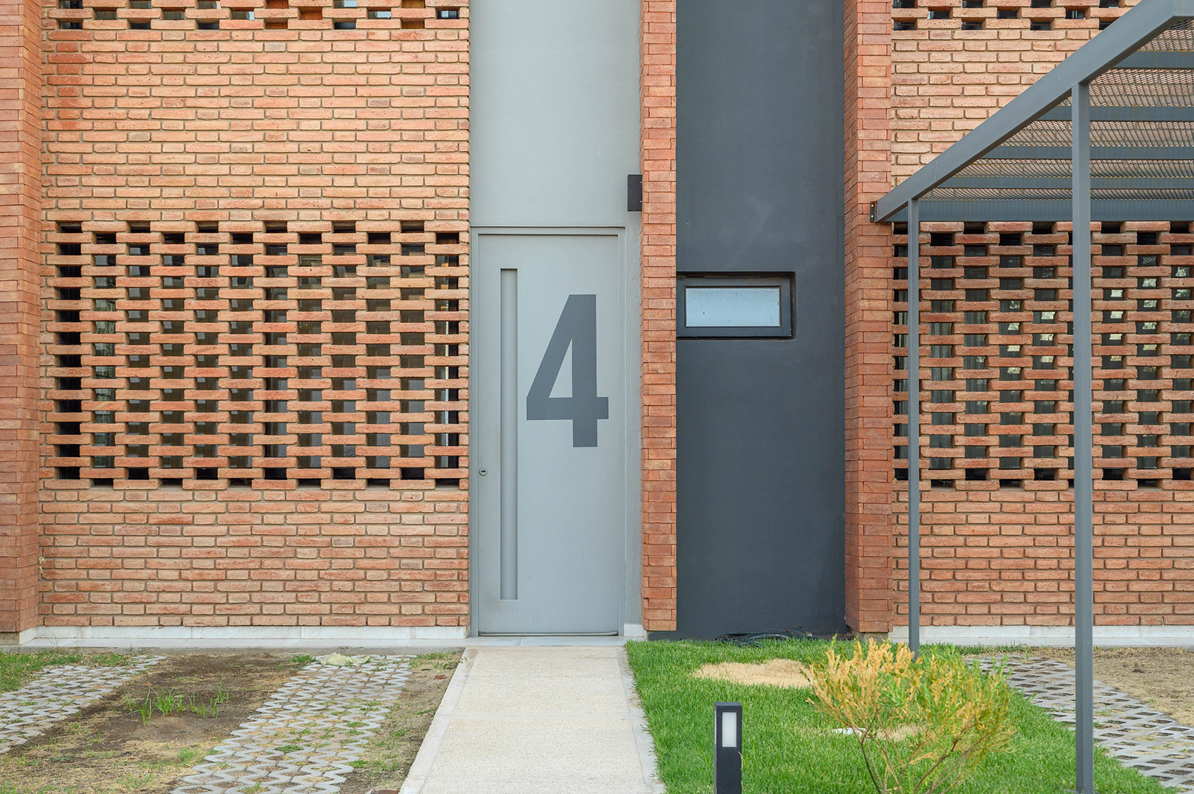 Valpo housing complexes by Montevideo studio - 谷德设计网