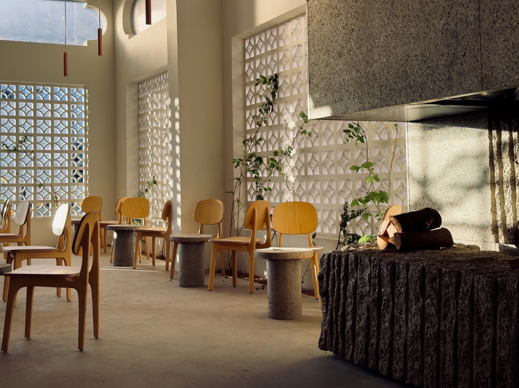 Camel Step Coffee Roasters Shop, Hail by Faris Alosaimi - 谷德设计网