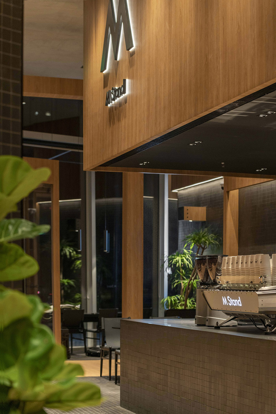 Mstand Coffee Jinan Store by Within Beyond Studio - 谷德设计网