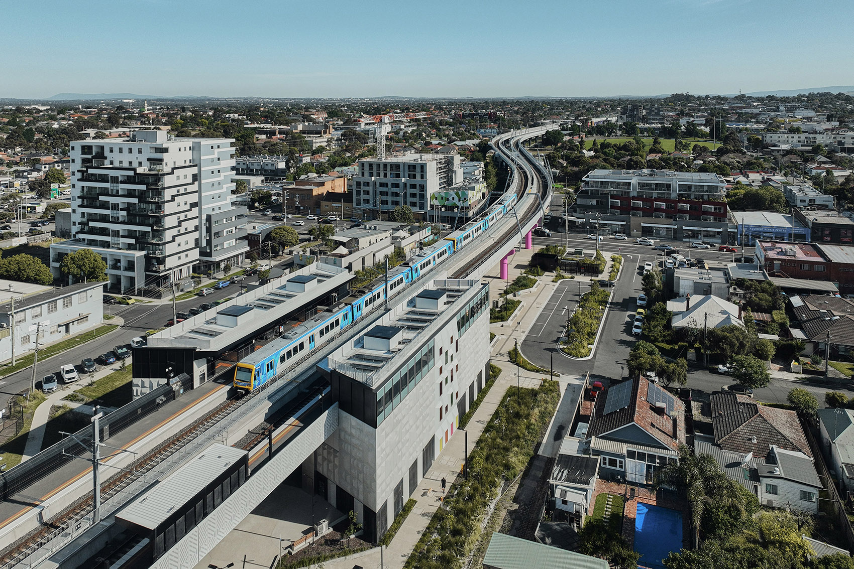 Preston Level Crossing Removal project by Wood Marsh - 谷德设计网