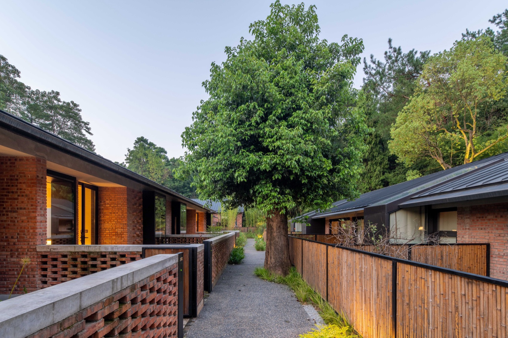 1977 Hotel by Hangzhou Local Architrcture Design - 谷德设计网