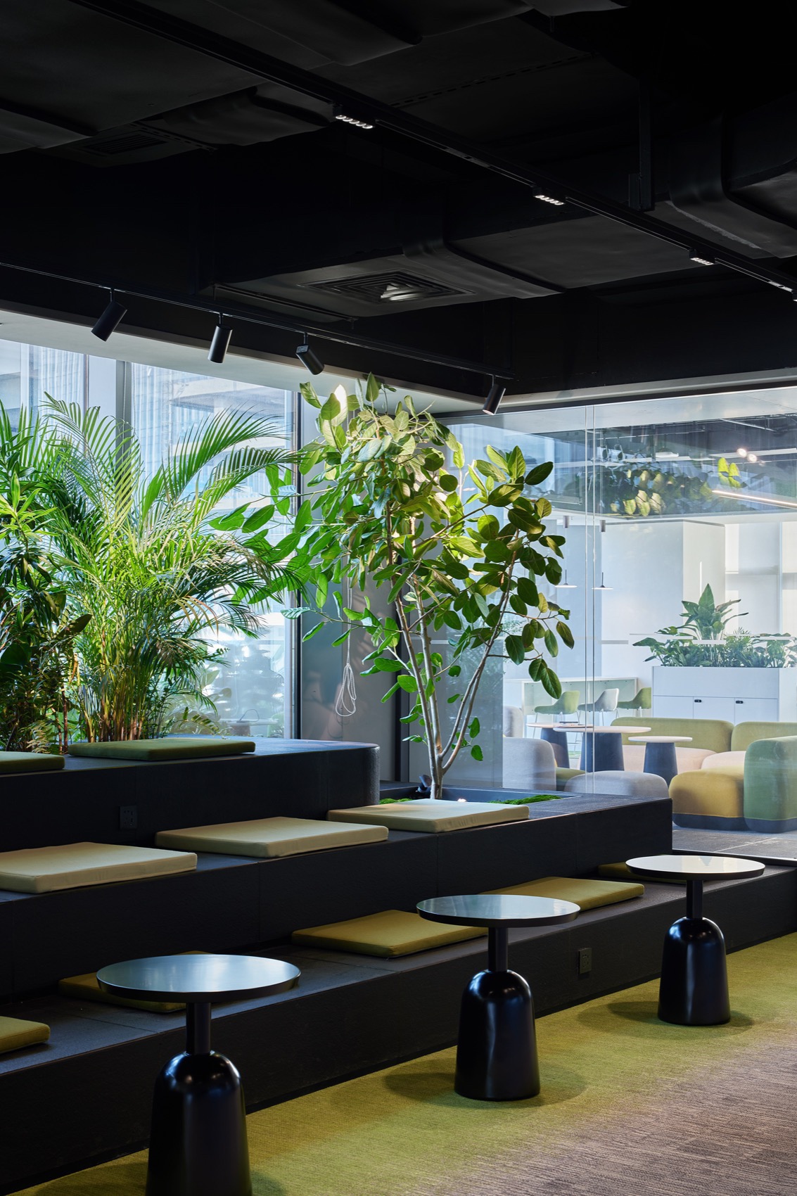 T33 Full-Time Center, China by Aedas + Cheng Chung Design, HK - 谷德设计网