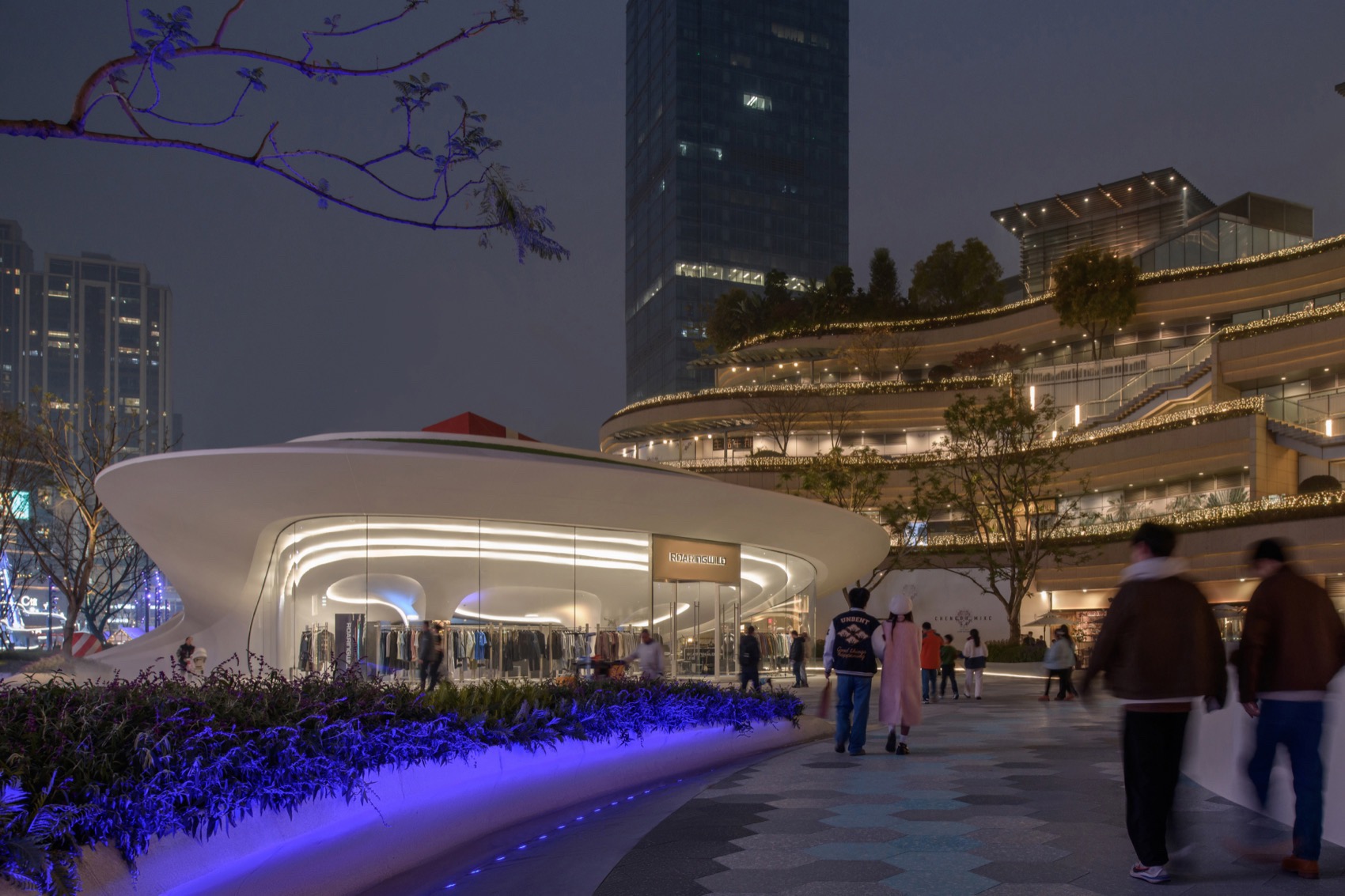 Chengdu Mixc Public Plaza Renovation by FLO - 谷德设计网