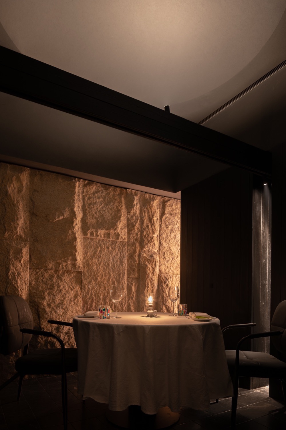 AMAZING FINE DINING RESTAURANT by Pures Design Ltd. - 谷德设计网